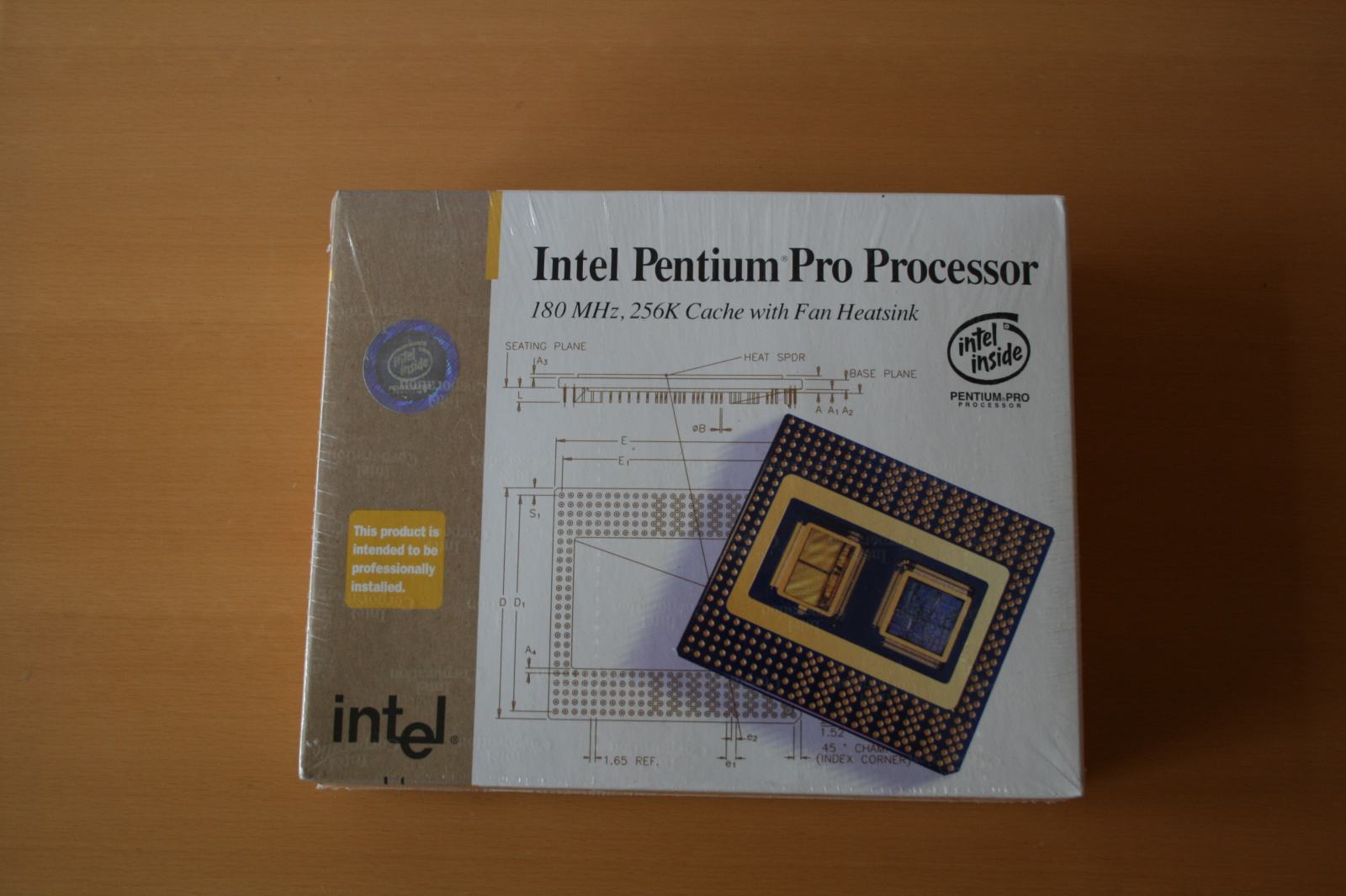 Retro računala - Pentium Pro zapakiran u kutiji