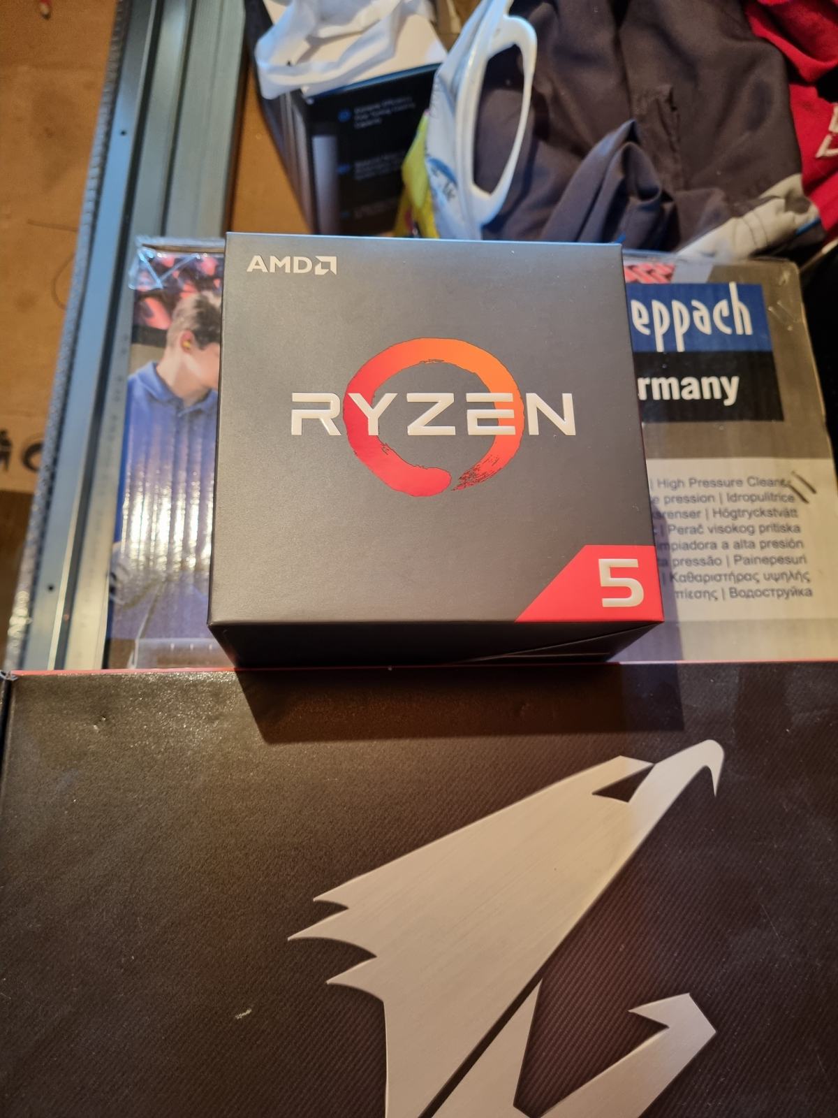 Ryzen r5 1600x i Maticna ploca Aorus ga-ax370 Gaming 5