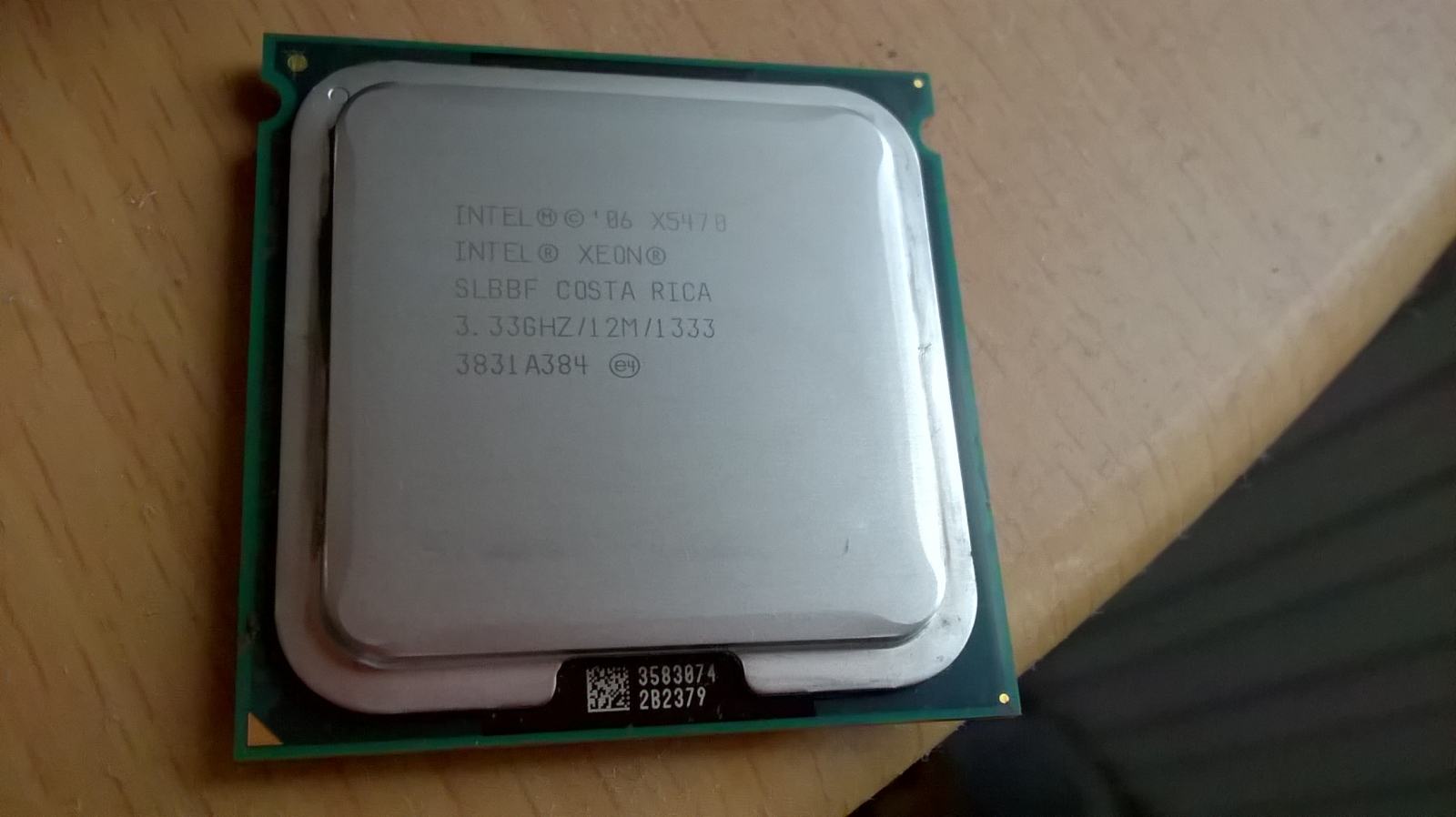 Intel Xeon X5470 3,33GHz + adapter s775 > 771