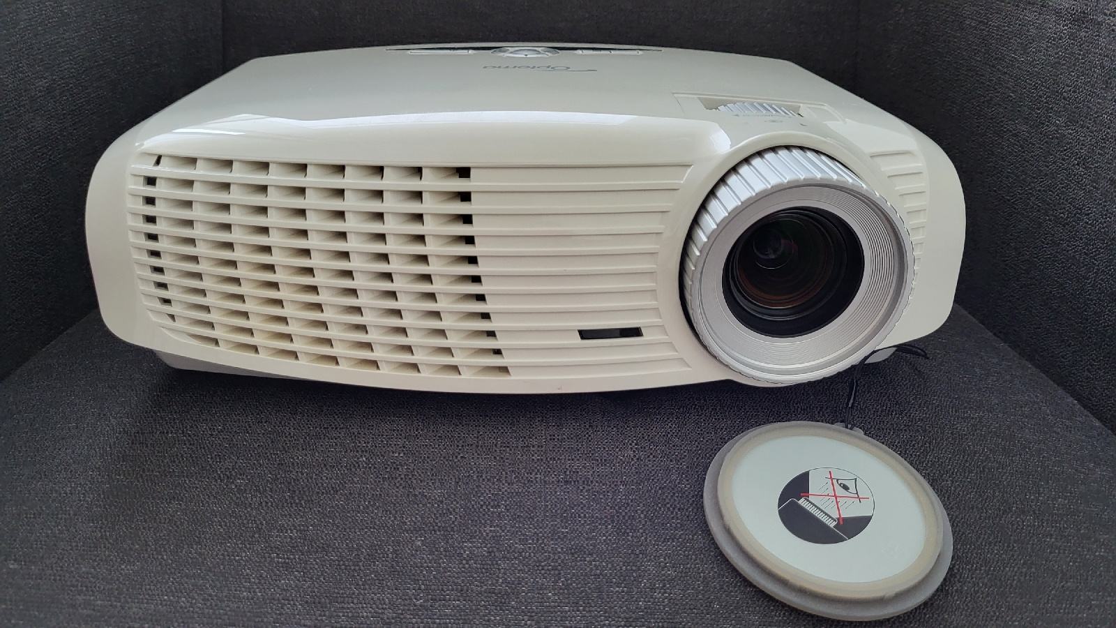 Projektor Optoma HD20 DLP Full HD (15 sati)