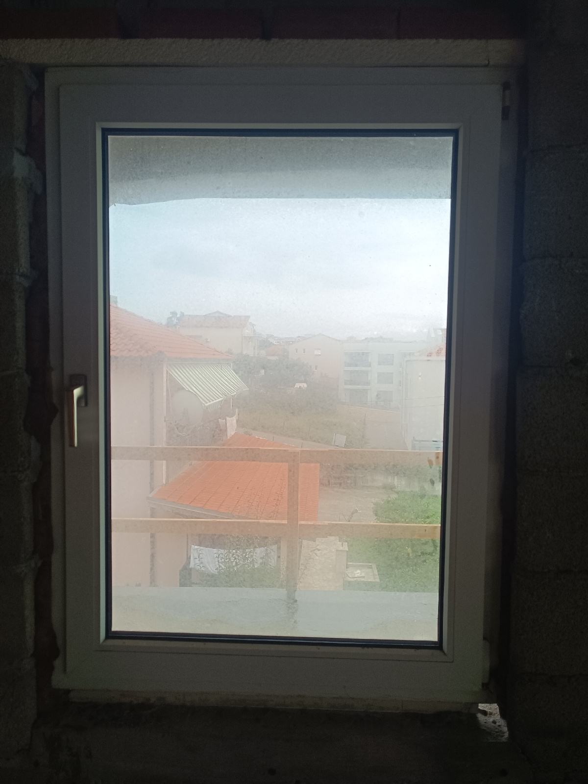 PVC prozor 135x96 povoljno