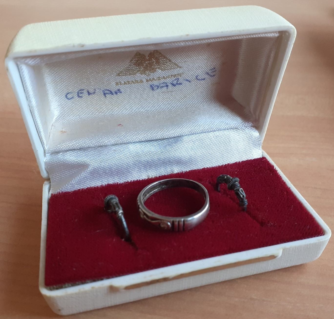 antique srebrni filigran nakit