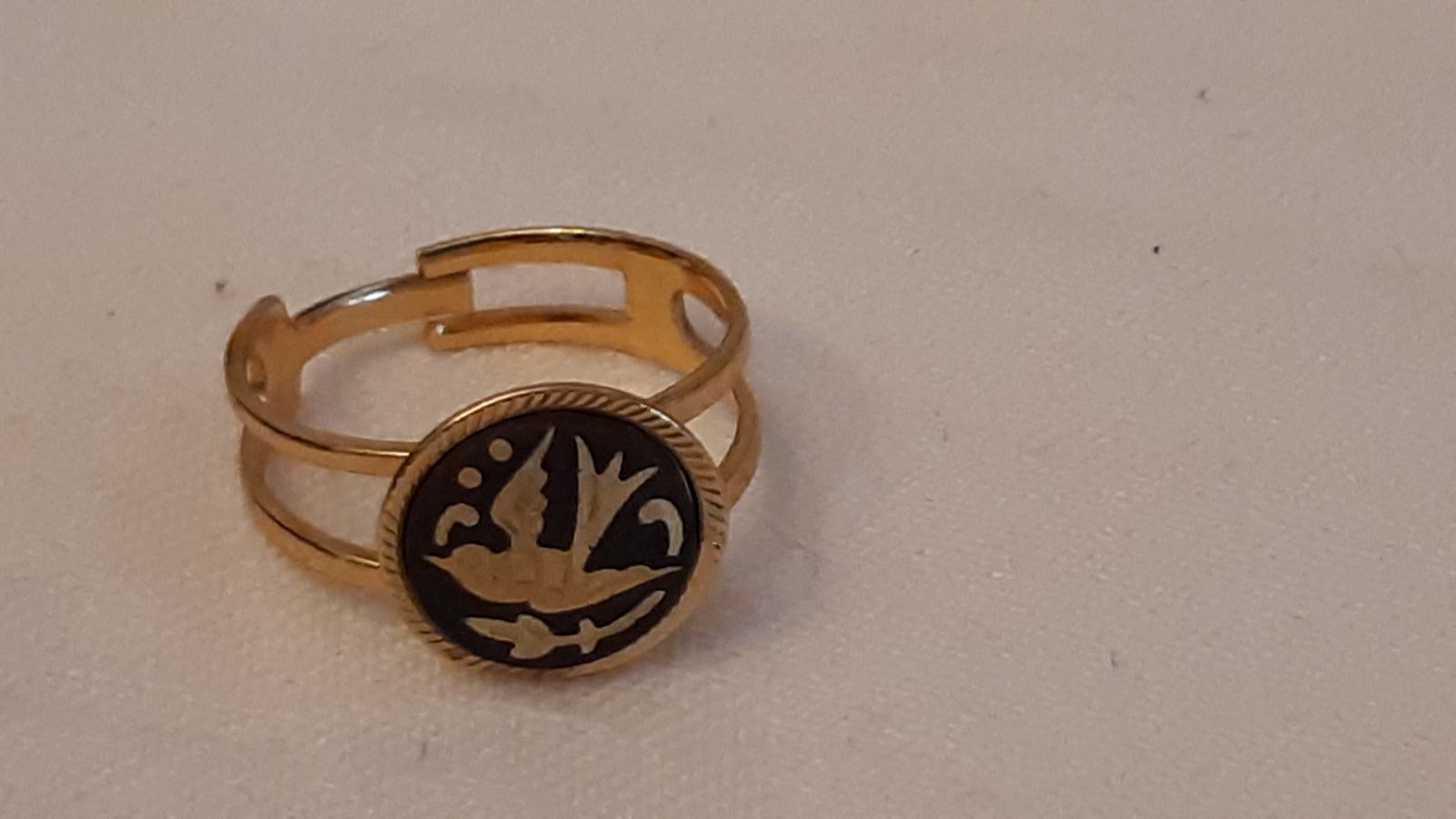 Dva prstena podesive veličine