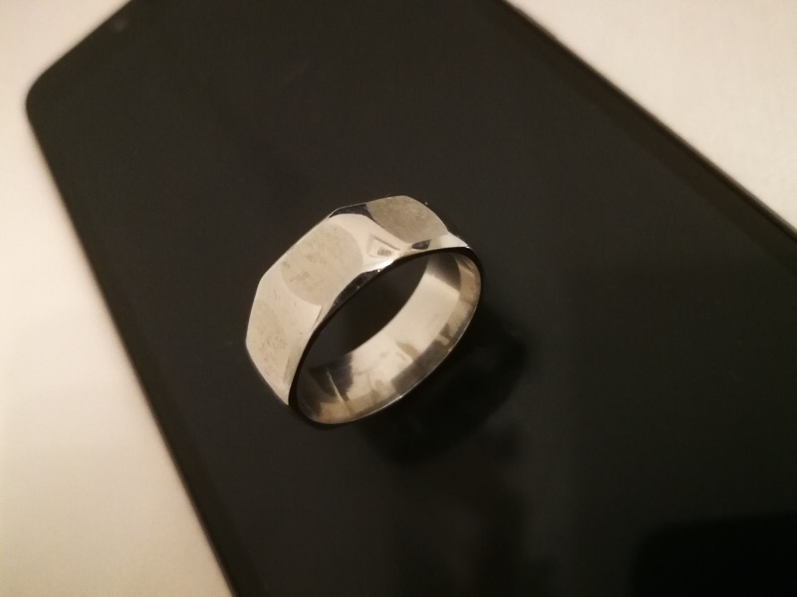 muški prsten od kirurškog čelika