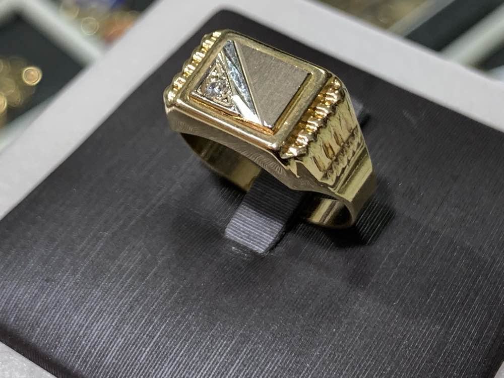 Zlatni muški prsten pečatnjak sa cirkonom NOVO •CERTIFIKAT Silver Star