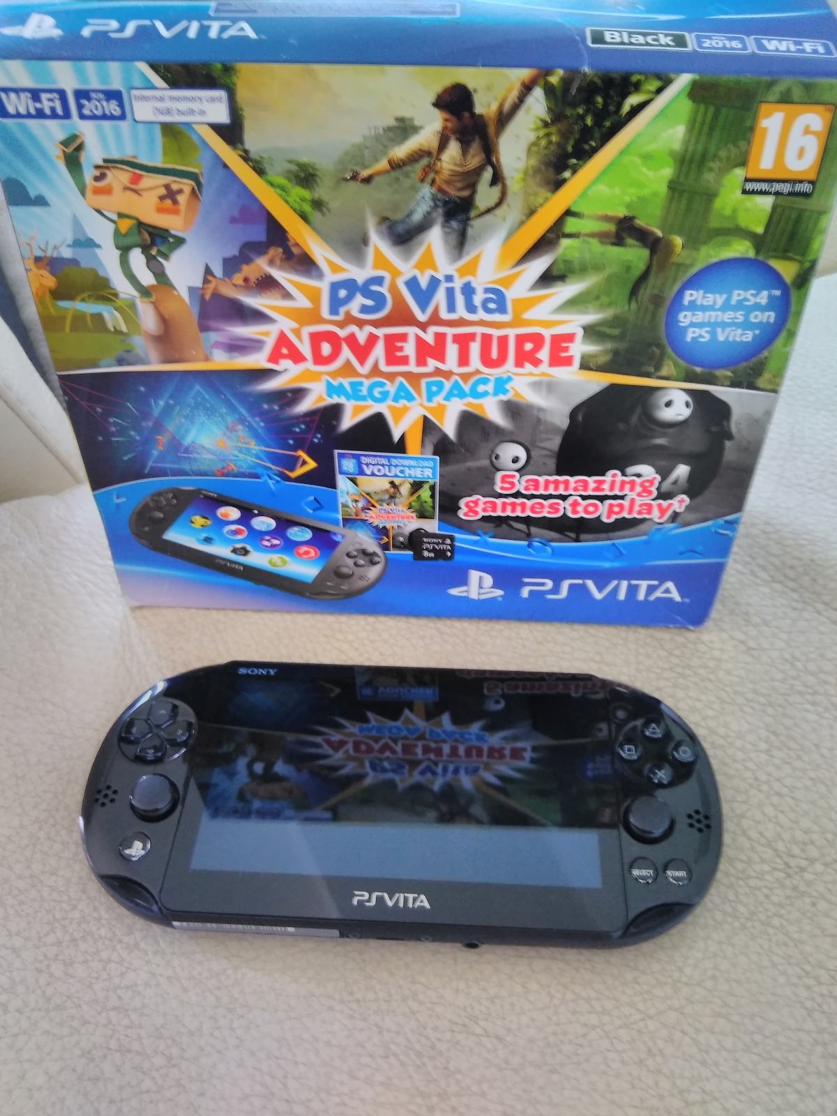 PS Vita 2016 + Adventure Mega Pack + 8GB - Mem Card