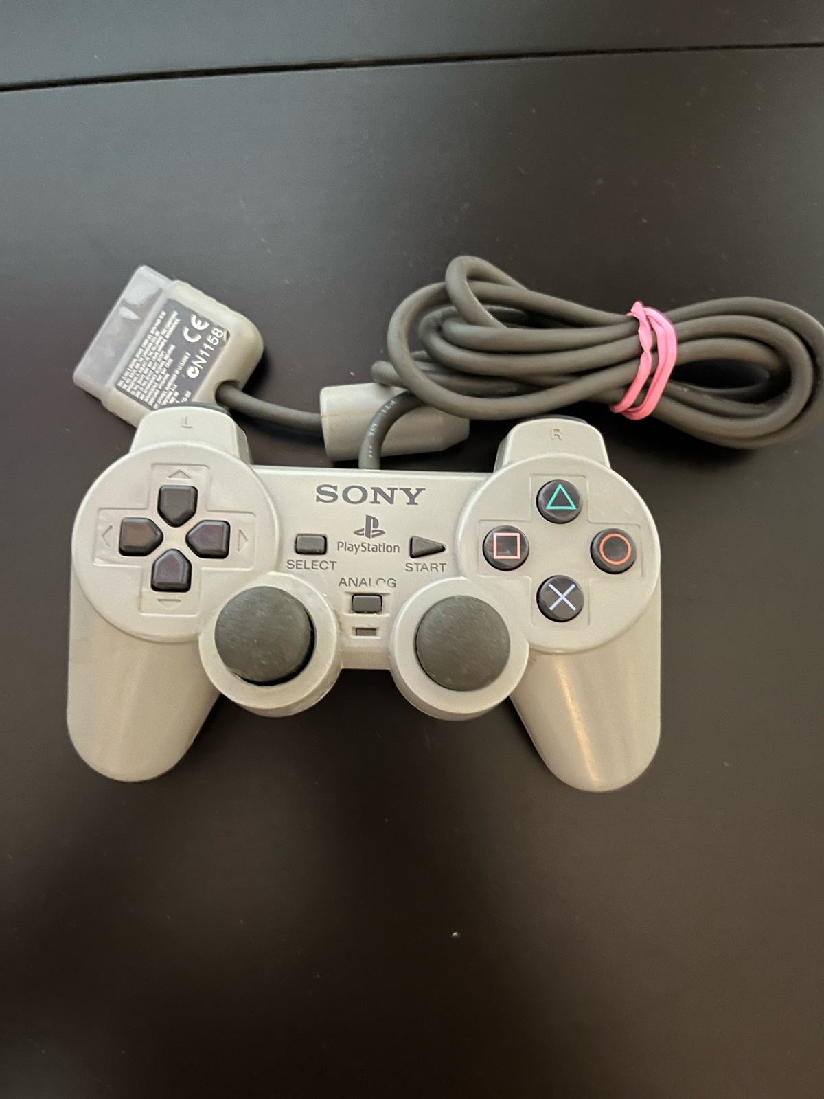 PlayStation 1 originalni joystick