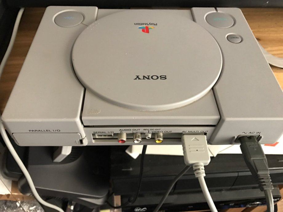 SCPH-1002 PlayStation 1