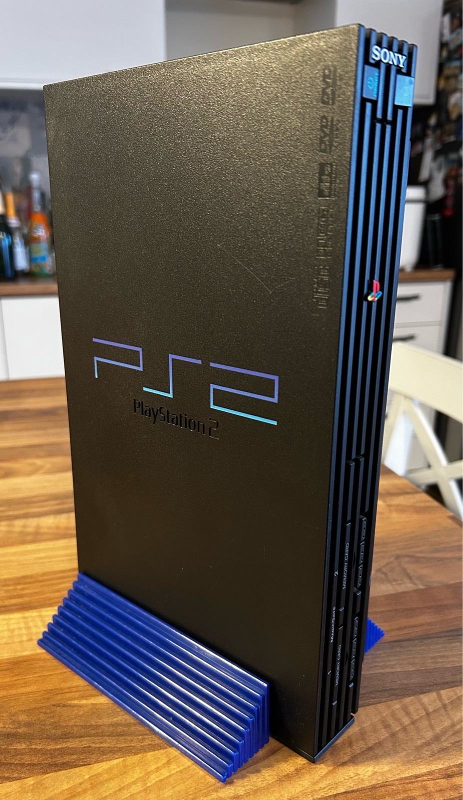 PS2 konzola, bogata oprema i 5 igrica