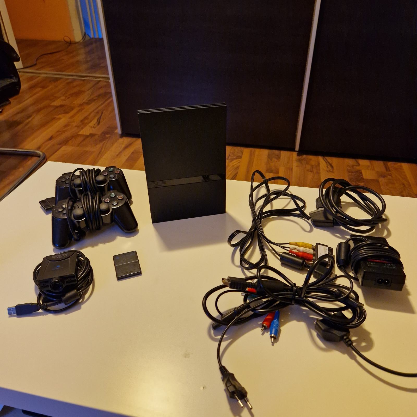 Sony Playstation 2 +Eyetoy
