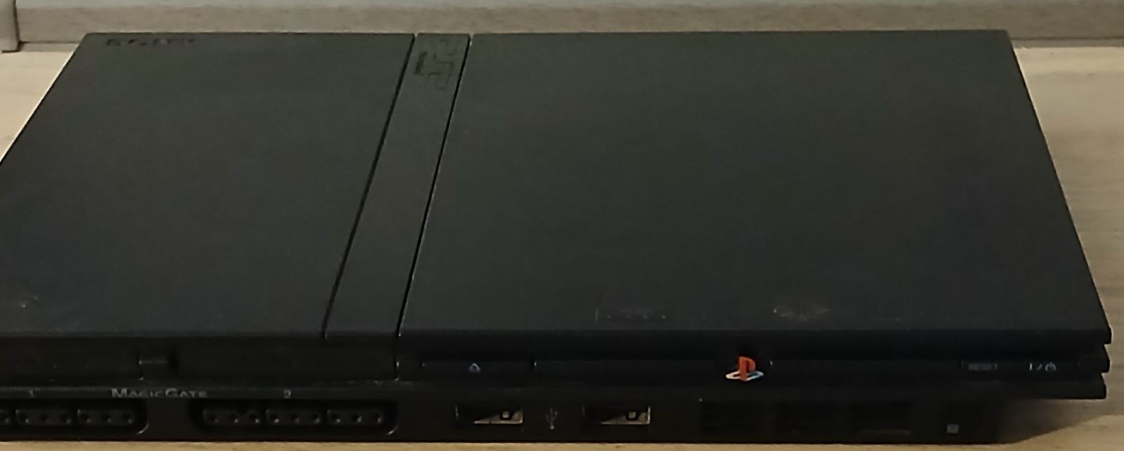 SONY PlayStation 2 (PS2) Slim SCPH-75004 (Original & Chip)