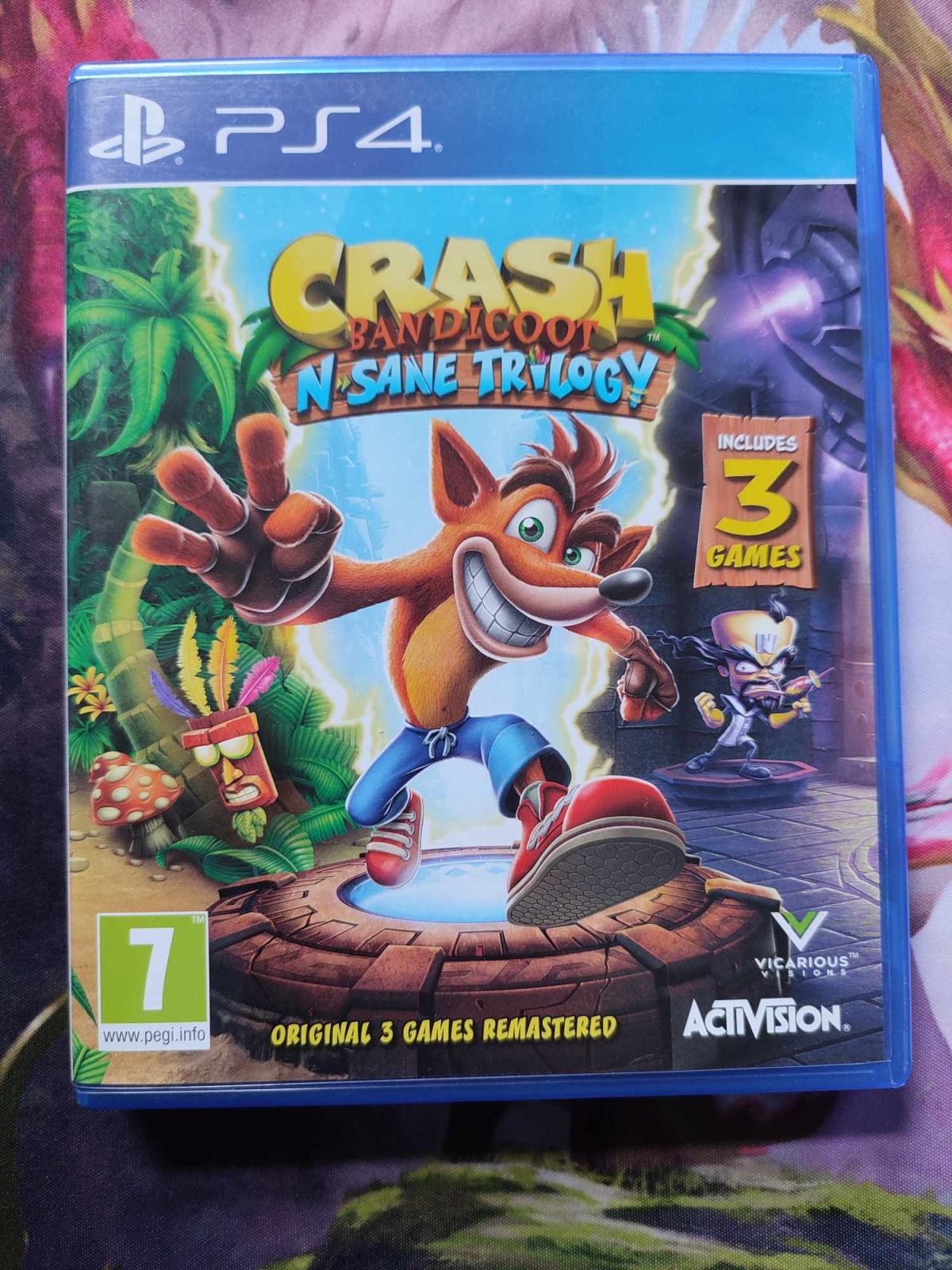 CRASH BANDICOOT INSANE TRILOGY PS4