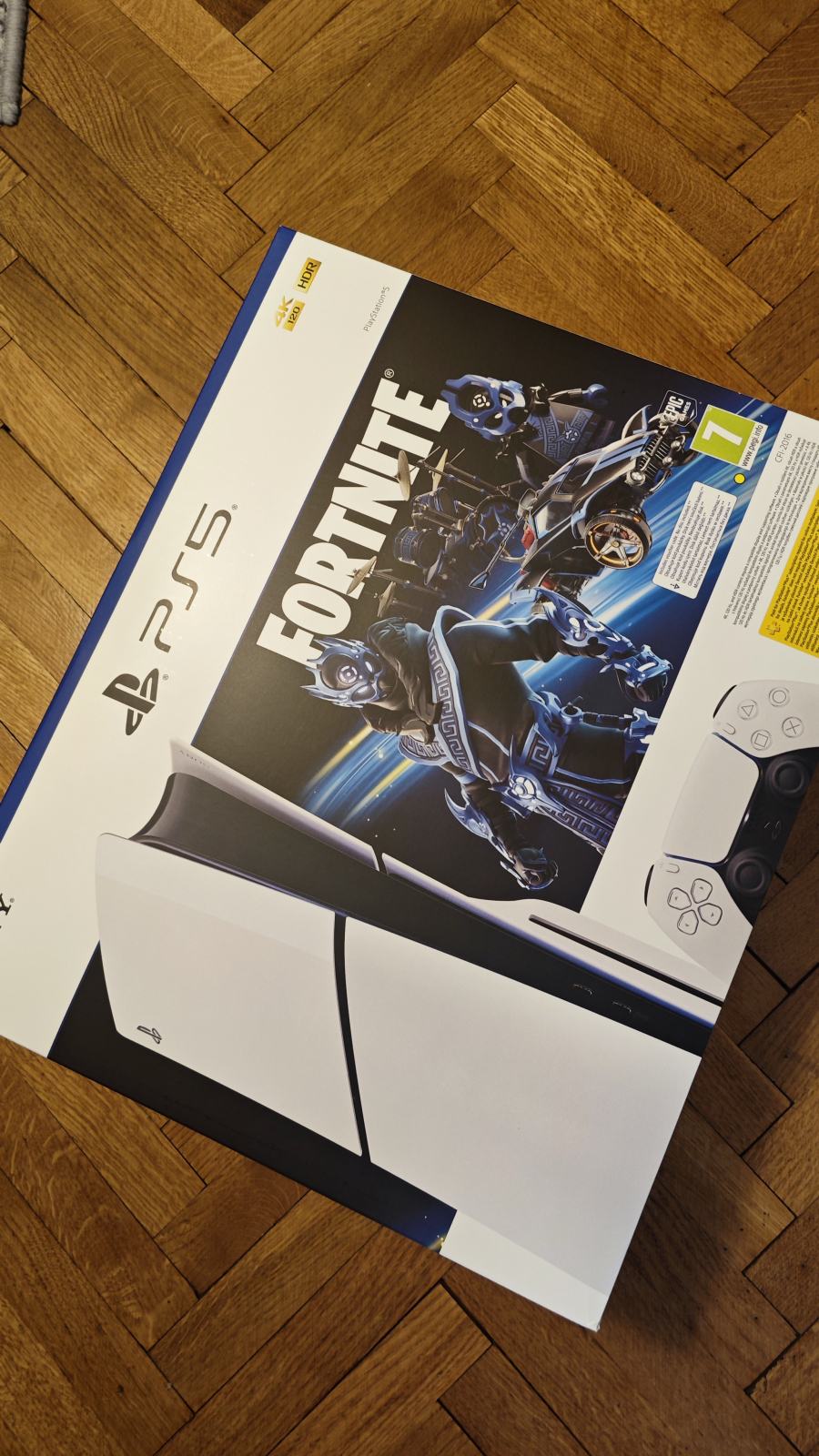 PlayStation 5 D-SLIM Chassis 1TB + Fortnite Cobalt Star NOVO! RAČUN!!