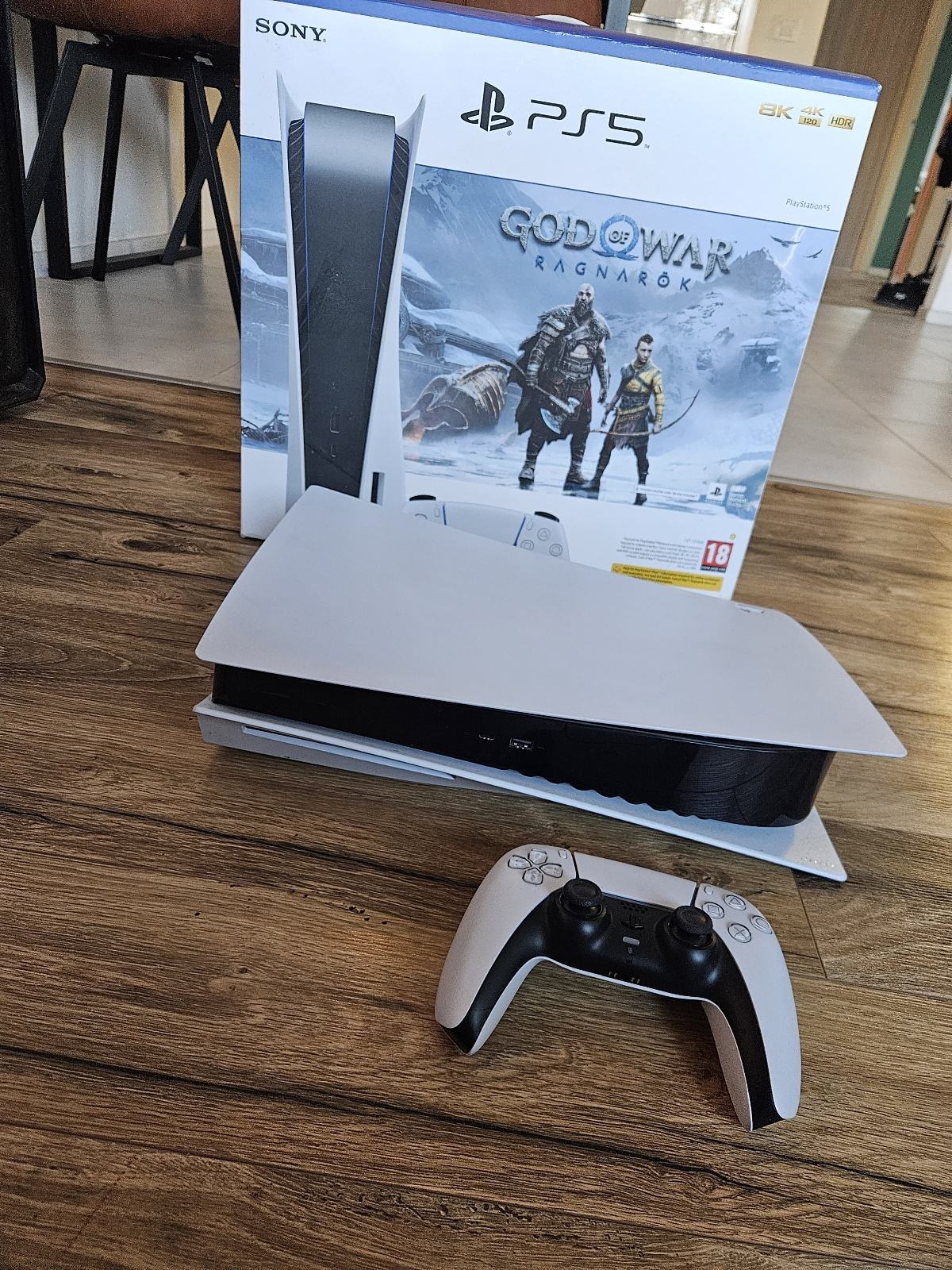 Playstation 5 disk verzija 825 GB