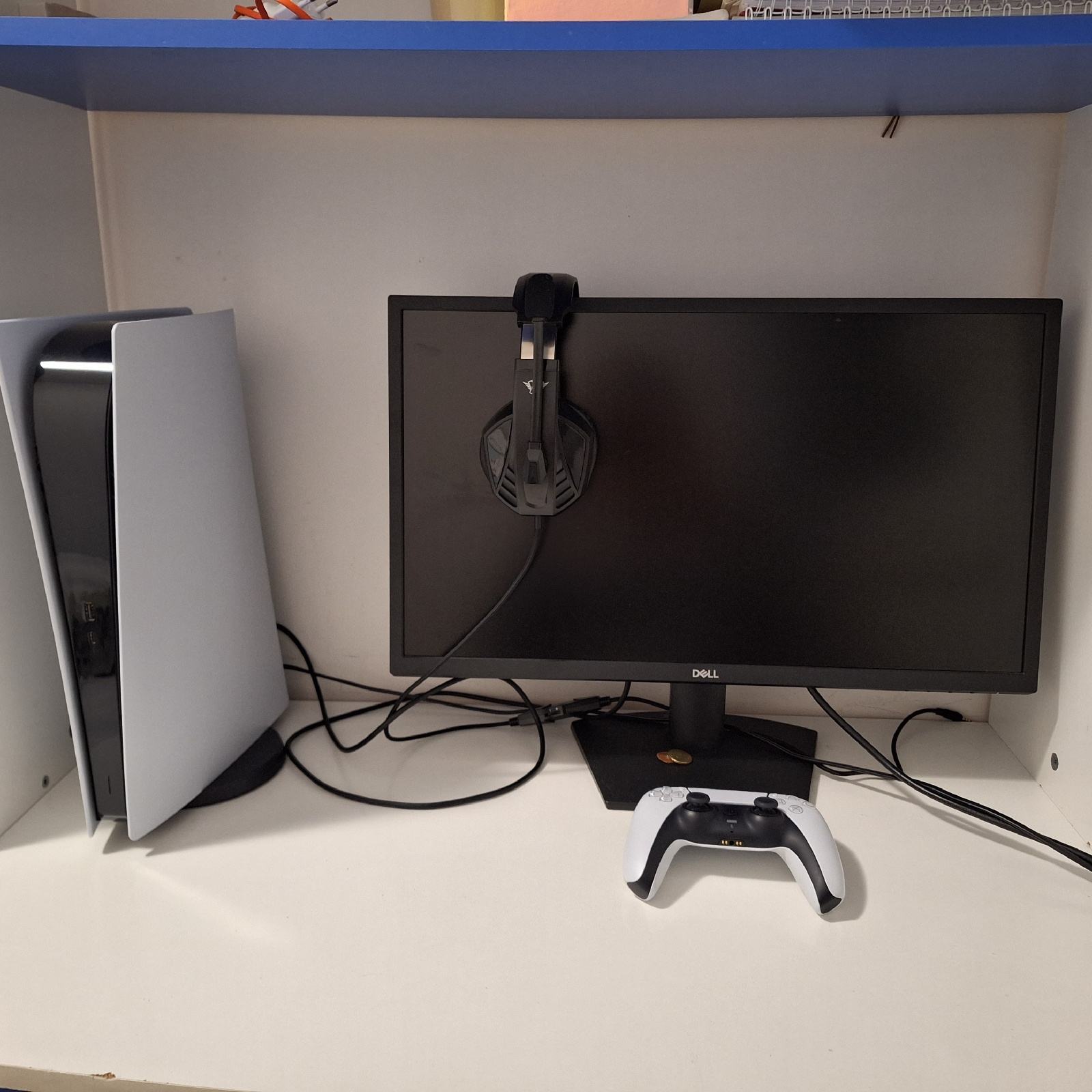 Playstation 5+ monitor+slusalice
