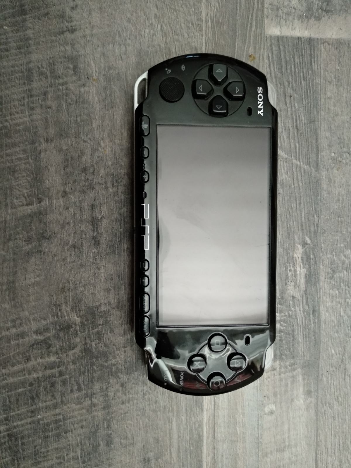 Pirater Psp 3004 – PlayStation Portable 3004 : Guide d’achat et ...