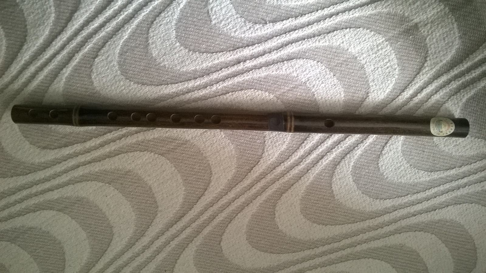 Flauta poprečna drvena (broj 6)