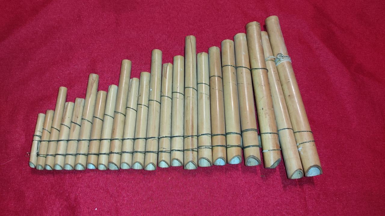 Puhački instrument - Afrika - ručni rad