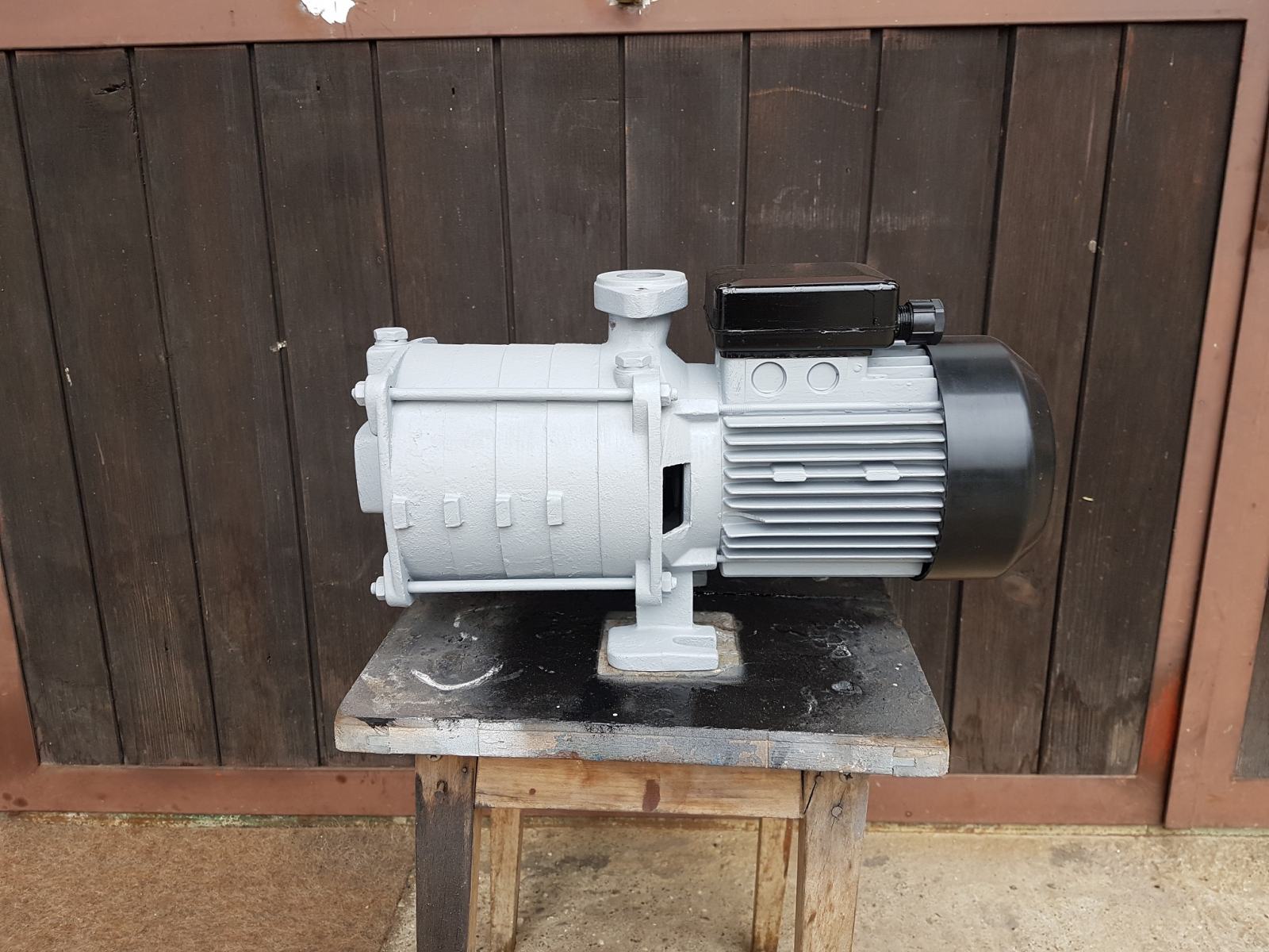 pumpa za hidrofor ( trofazna ) elektrokovina vc 55 t