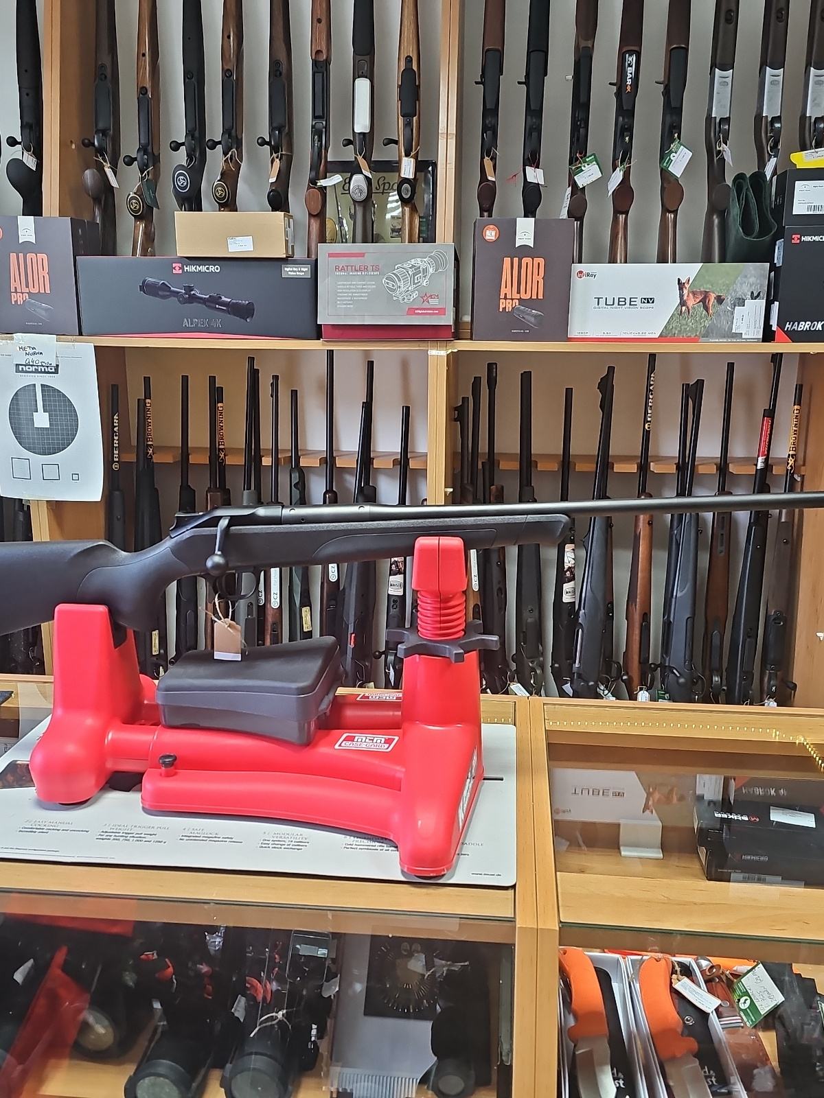 Blaser R8 Profesional. 30-06Spr NOVO GARANCIJA