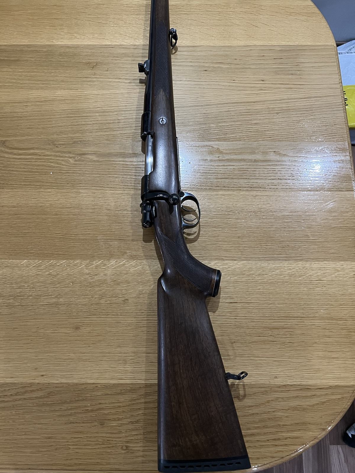 Crvena zastava cal.243