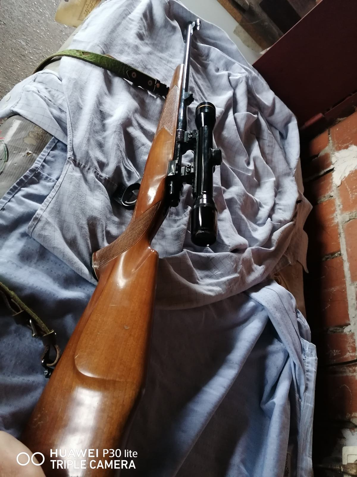 Lovački karabin CZ LK 85