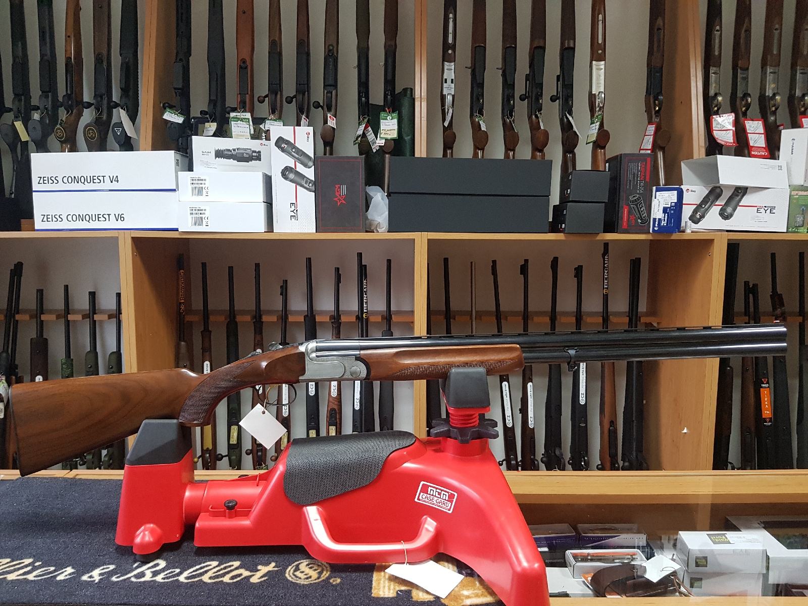 Sabatti Falcon 12/76 NOVO GARANCIJA