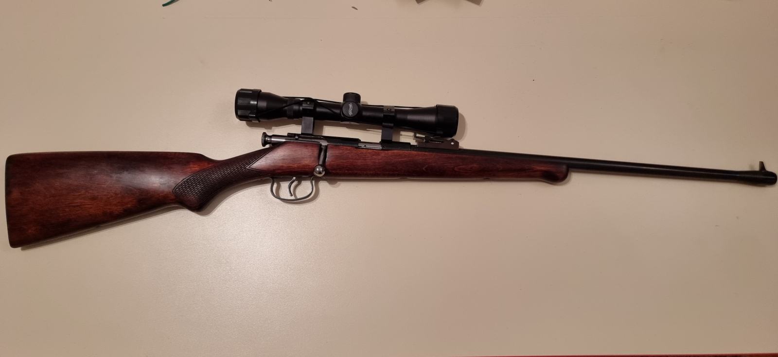 TOZ M16 22 LR - malokalibarska puška i optika Walther 4x32