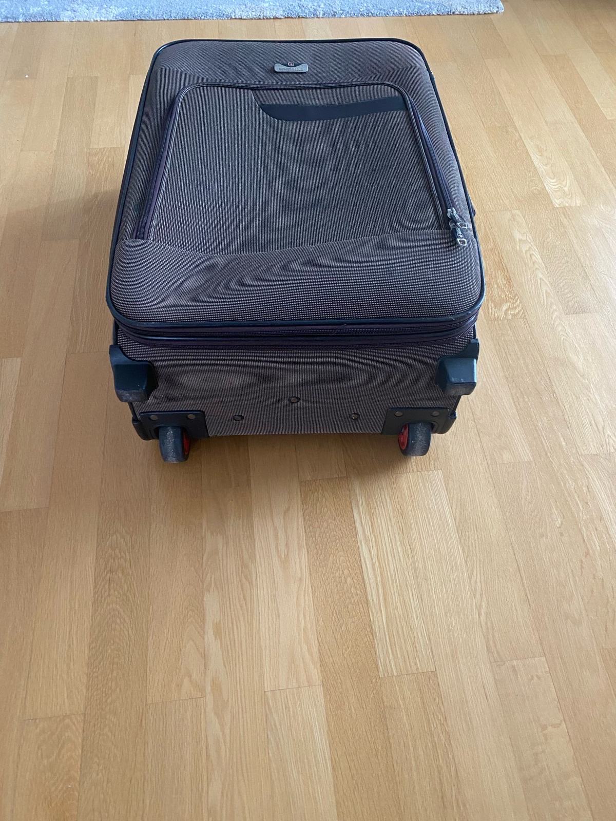 Putna torba sa kotačima