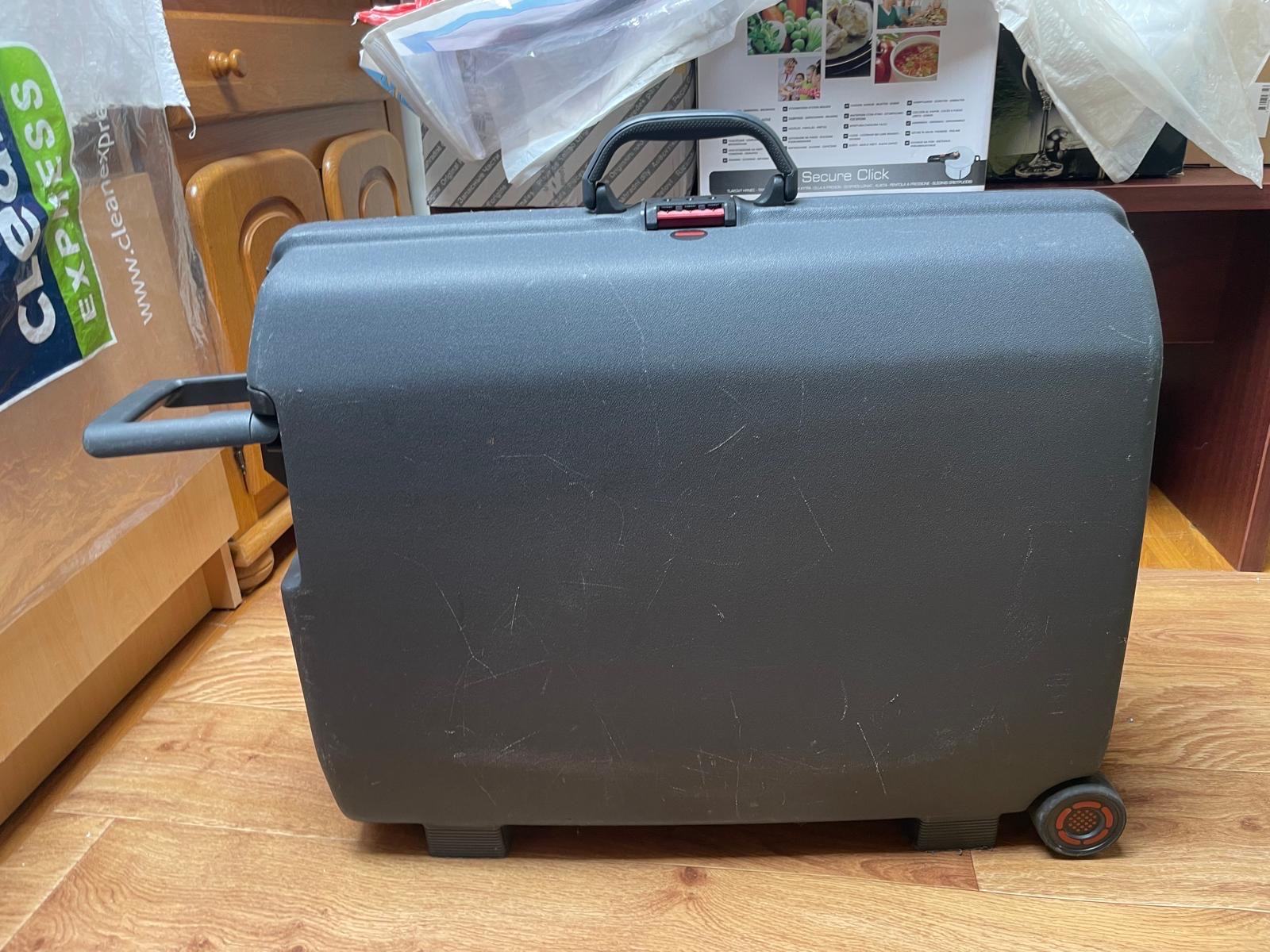 Samsonite kofer 64x54 cm