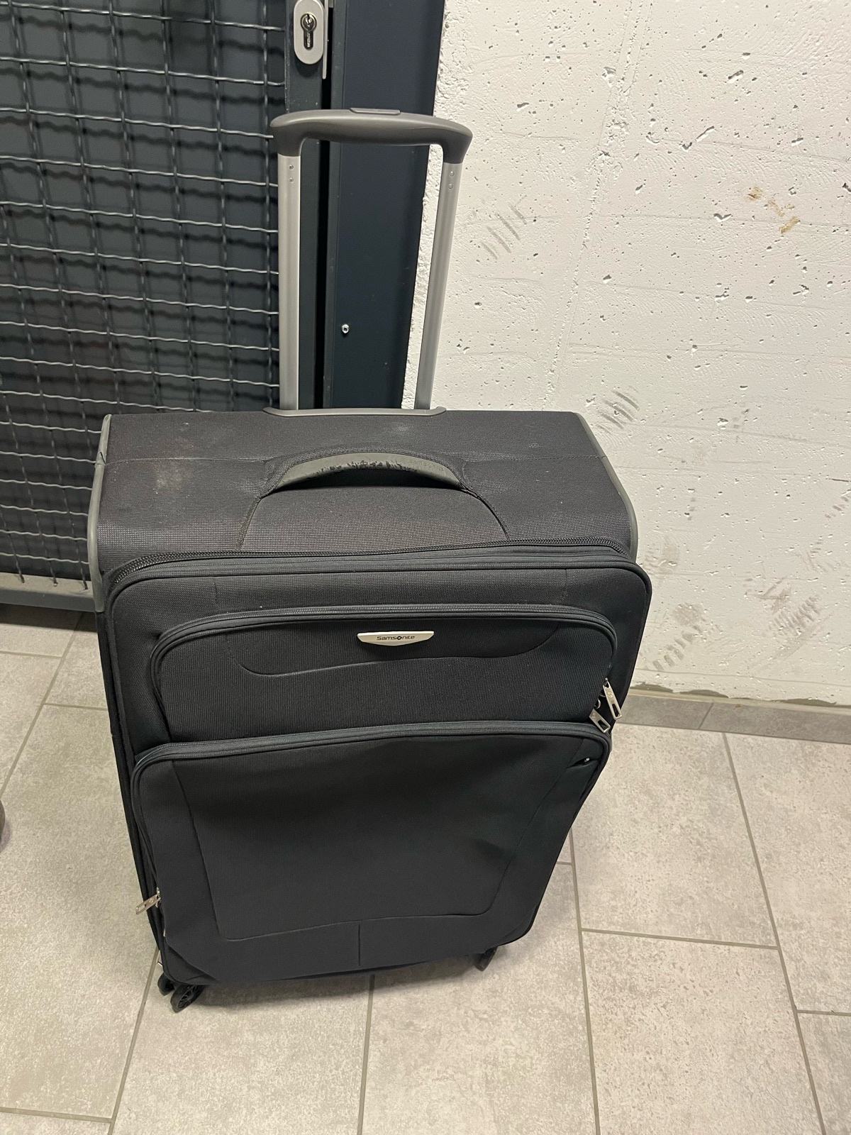 Samsonite kofer 78x48x30
