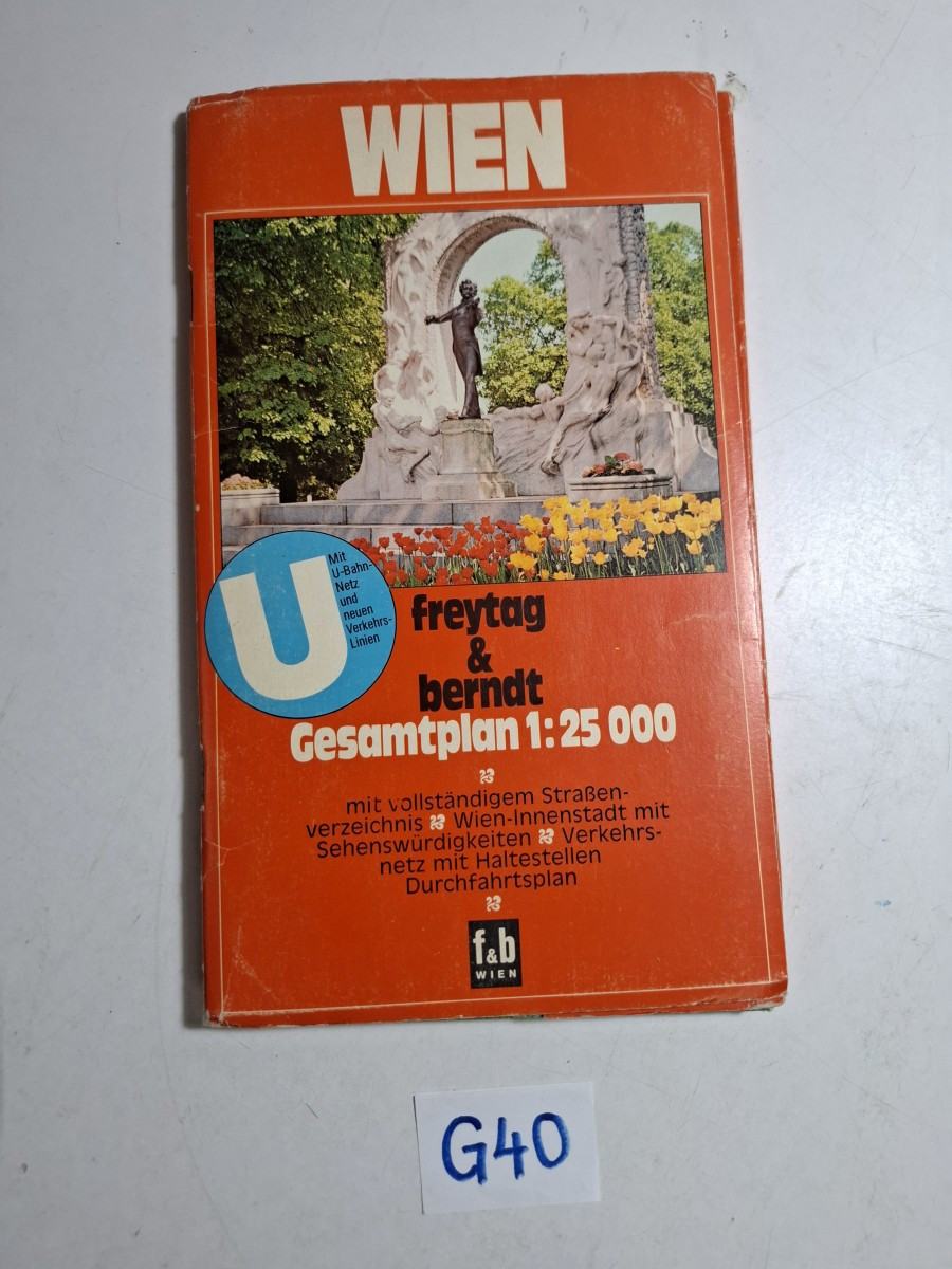 Wien. Gesamtplan 1 : 25.000. Beč. Plan grada.