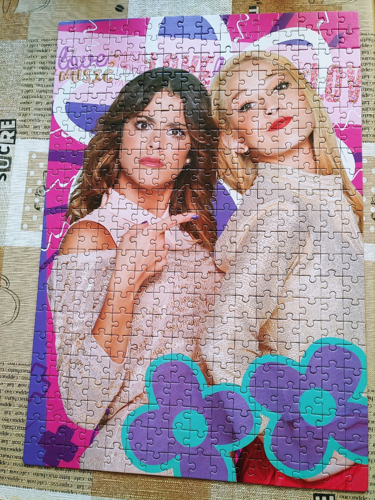 Disney Violetta puzzle