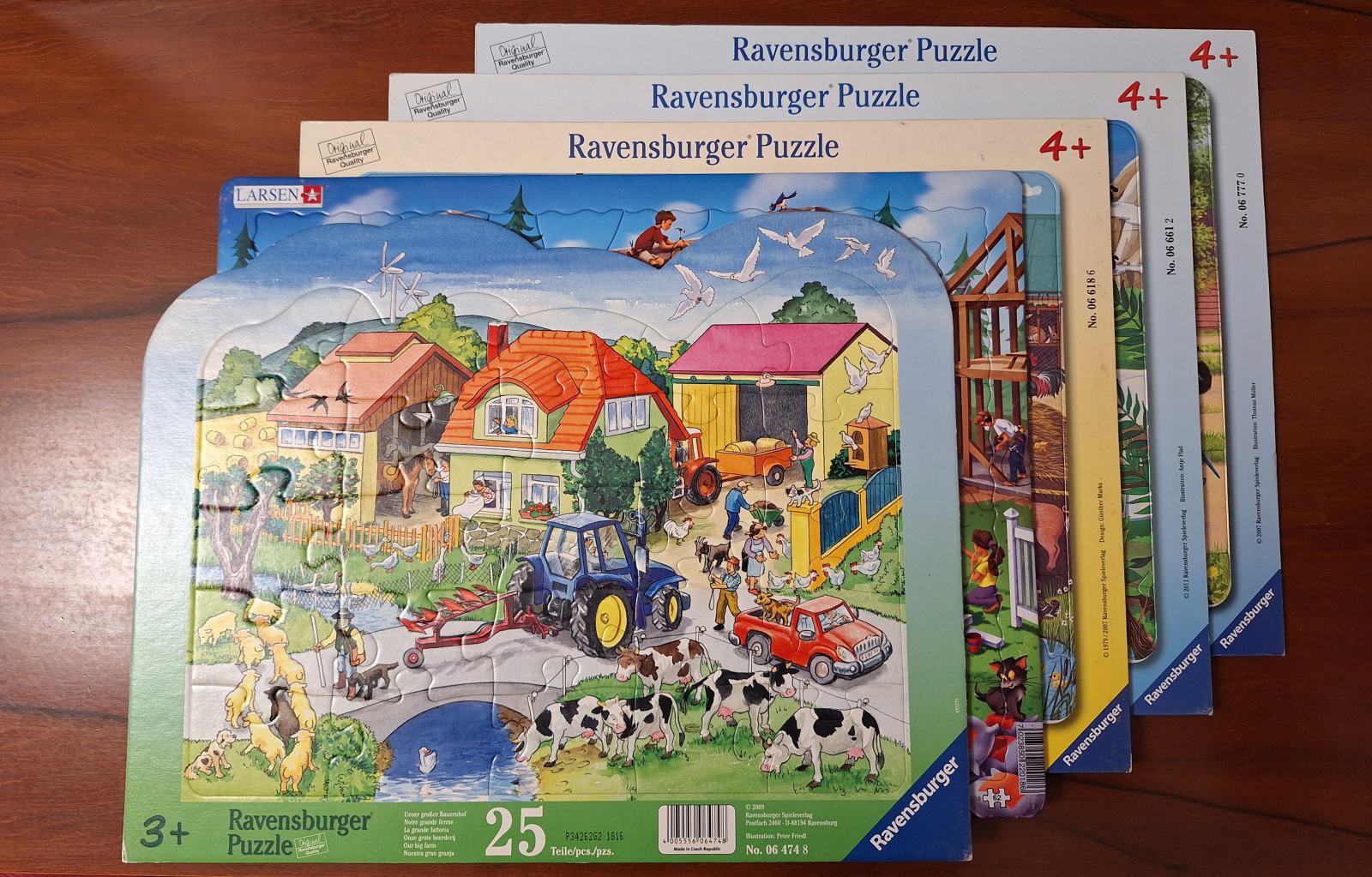Ravensburger i Larsen puzzle-set
