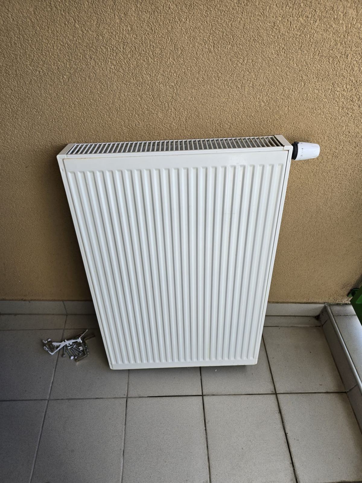 Pločasti radijator kompaktni, 60 x 90 cm Vaillant Vairad