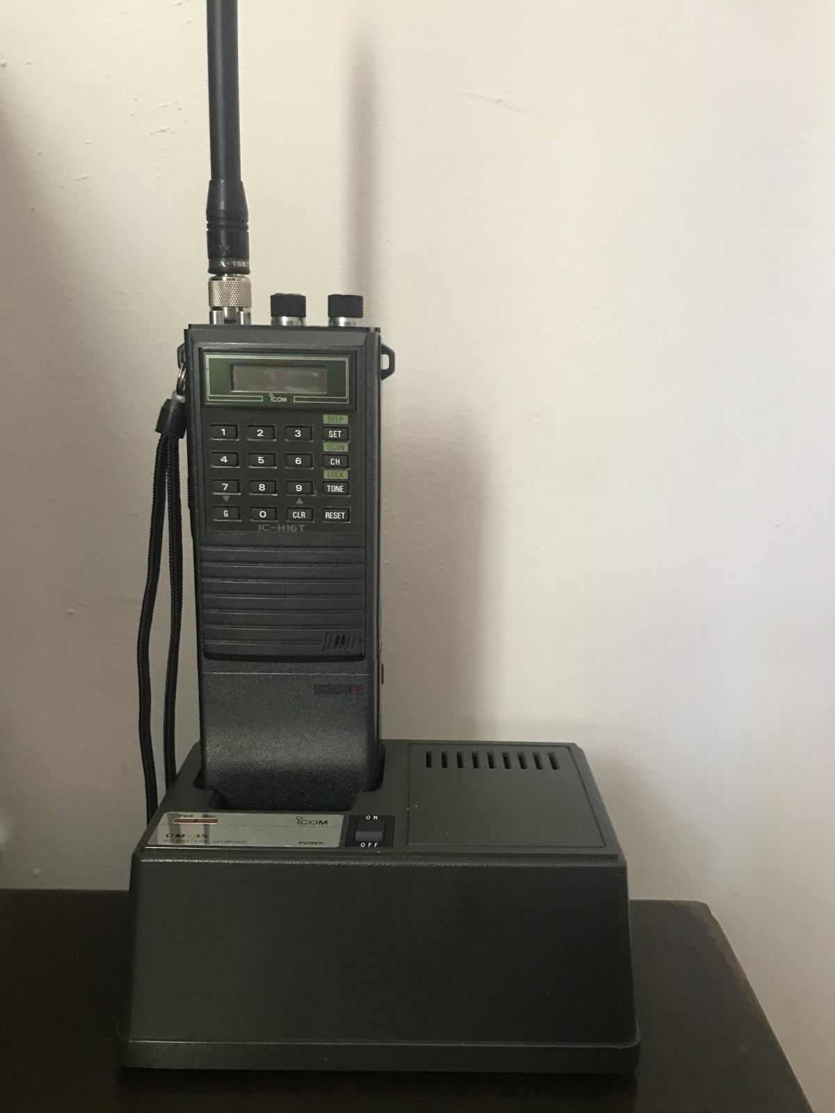 ICOM IC-H16T