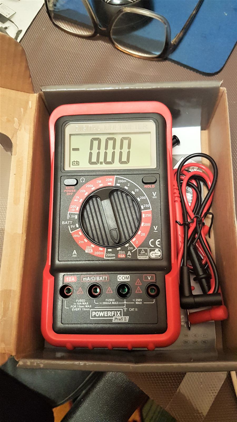 Prodajem digitalni unimer ne korišten super stanje 35