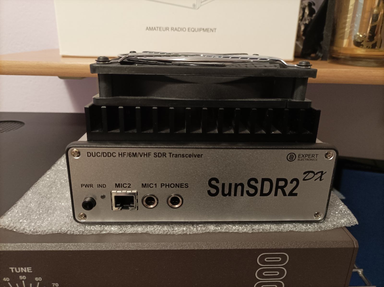 radio stanica SunSDR2DX