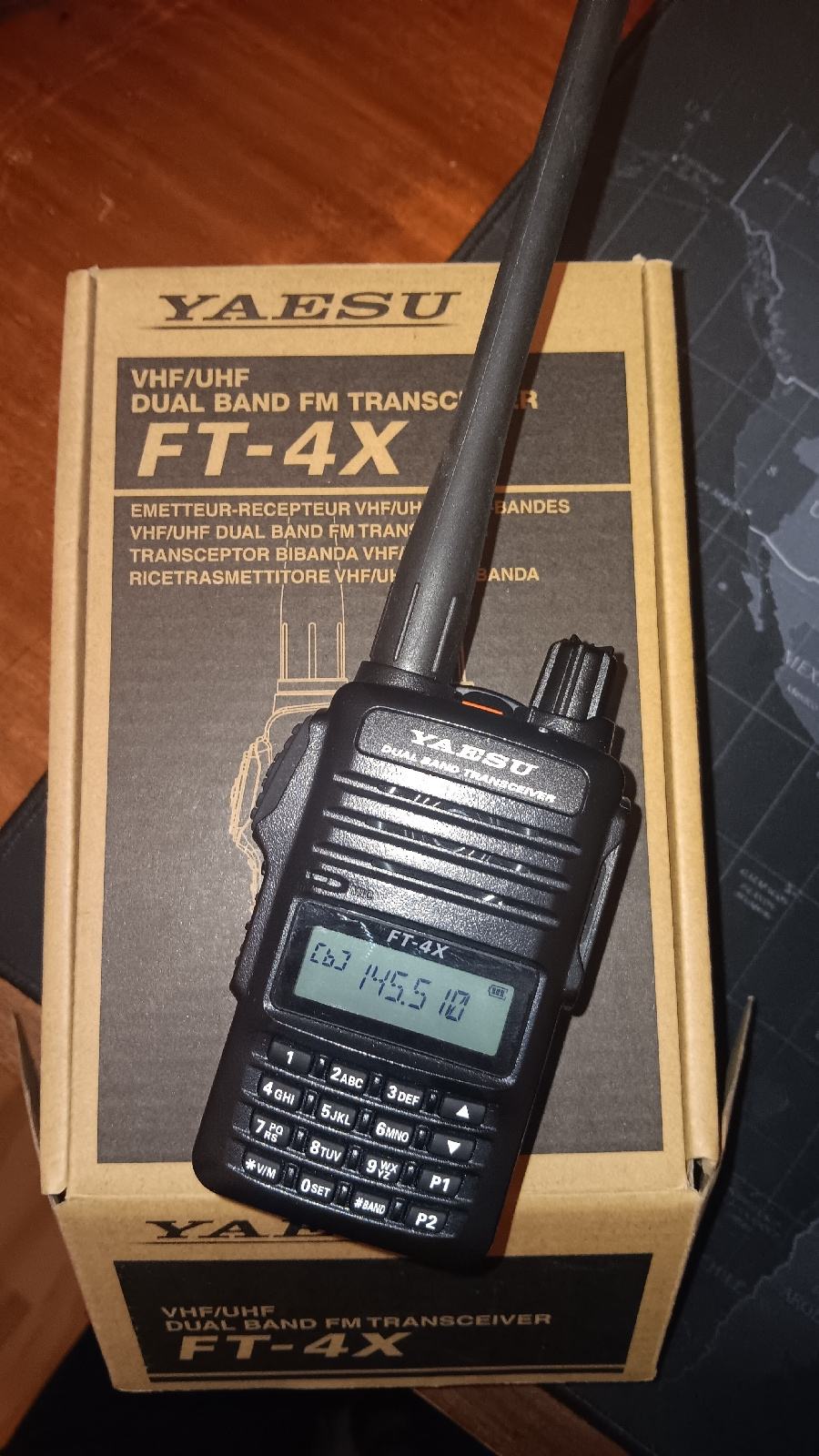Yaesu FT-4X