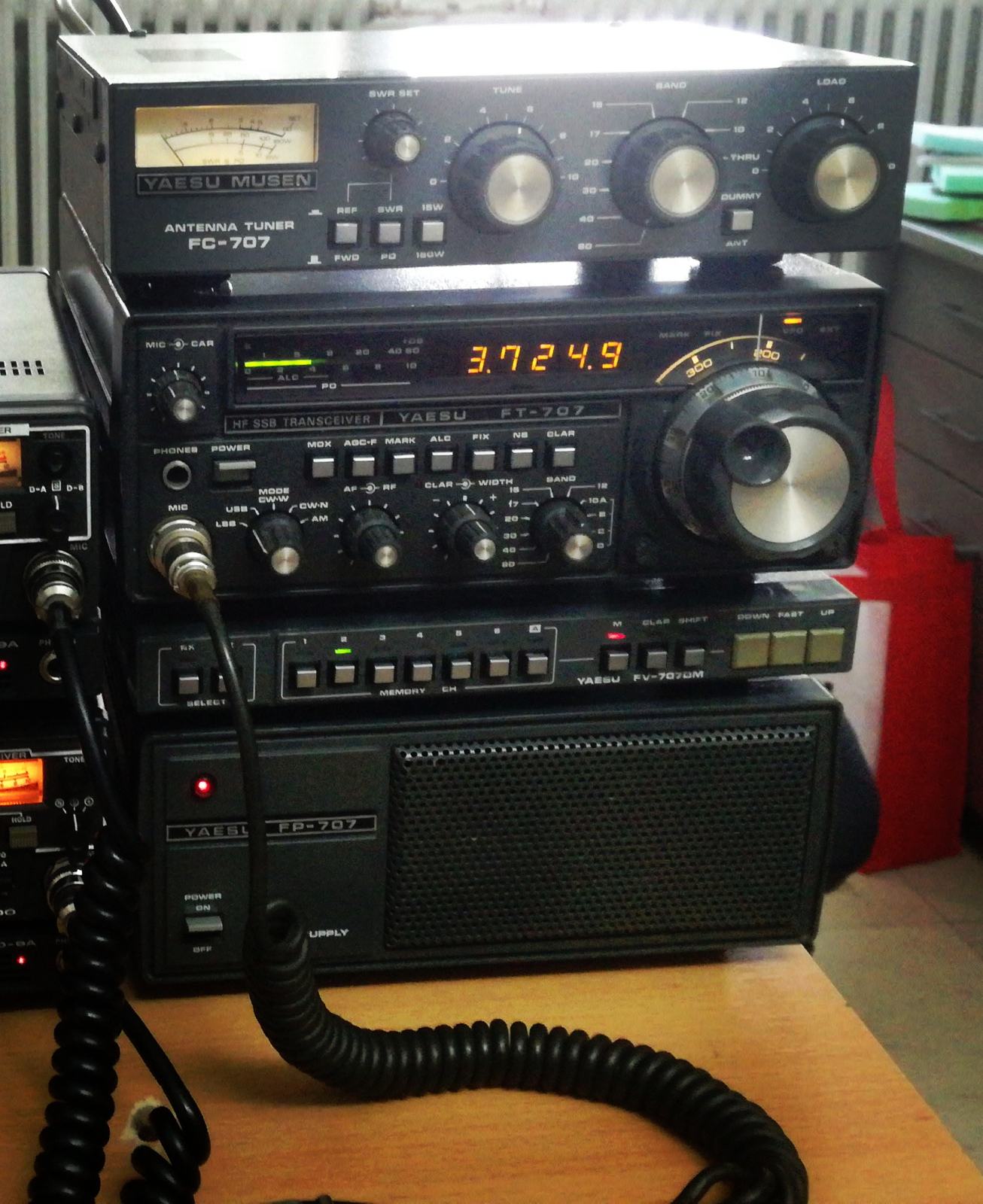 Yaesu FT707 linija 150w