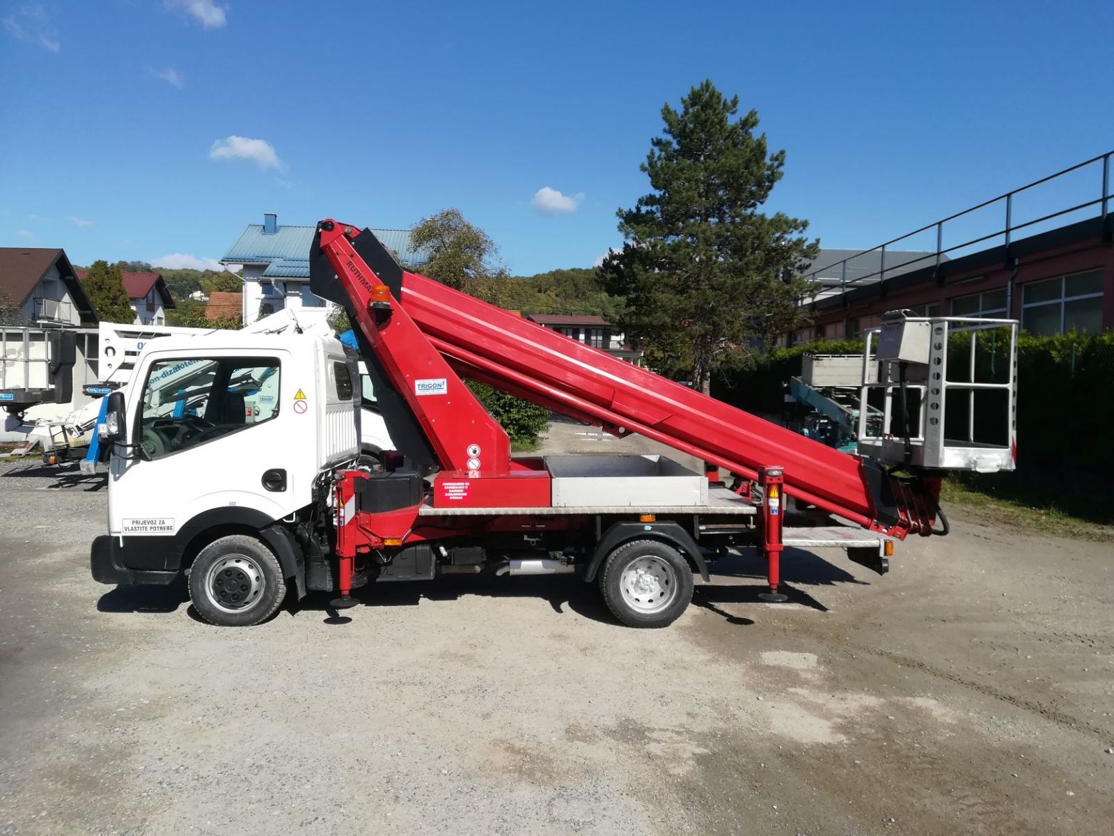 Autokošara Ruthmann TB 270, 27m, na Nissanu 130KS, može i prodaja