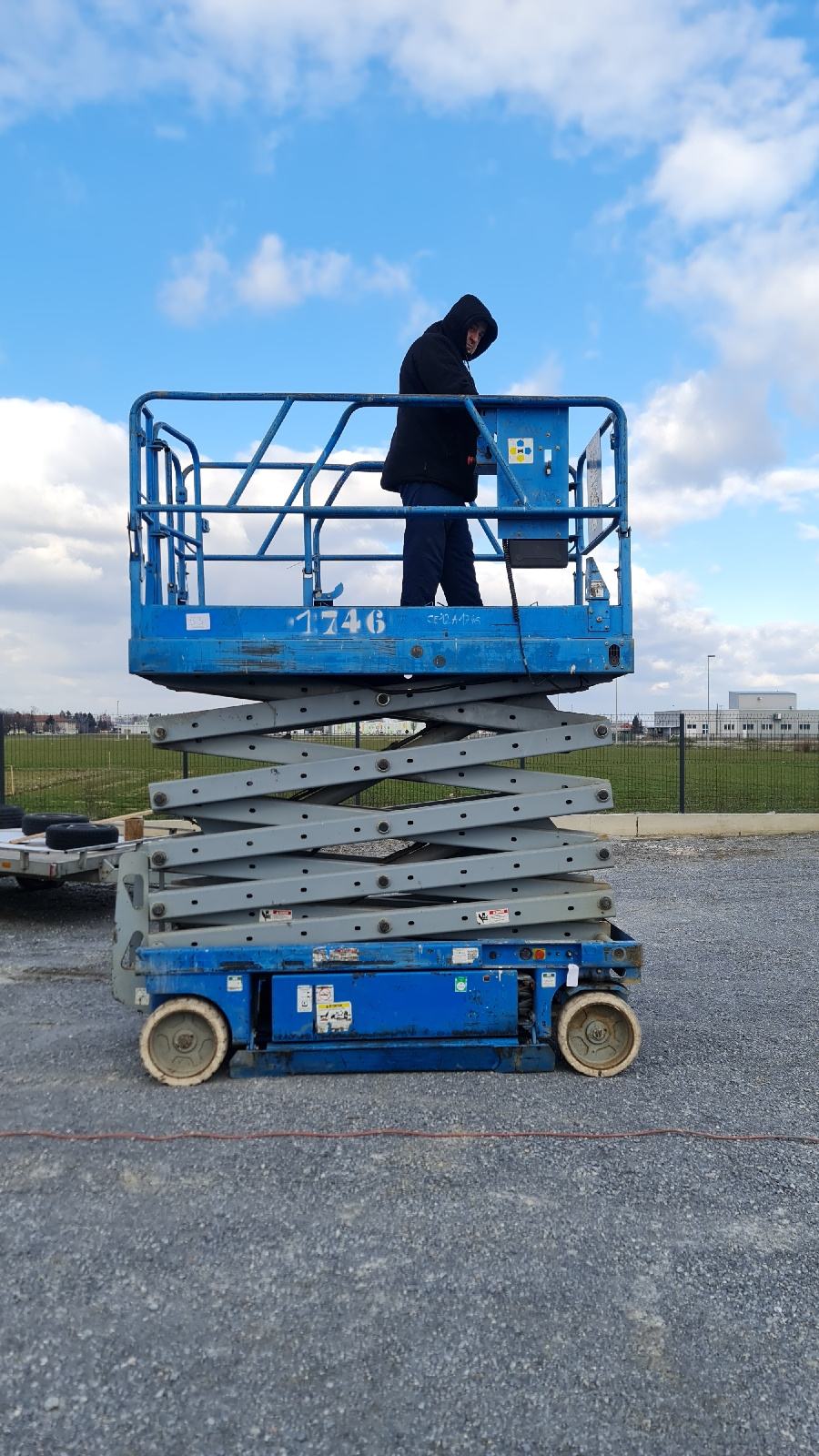 Samohodna Škarasta Platforma*GENIE GS-3246*12m*