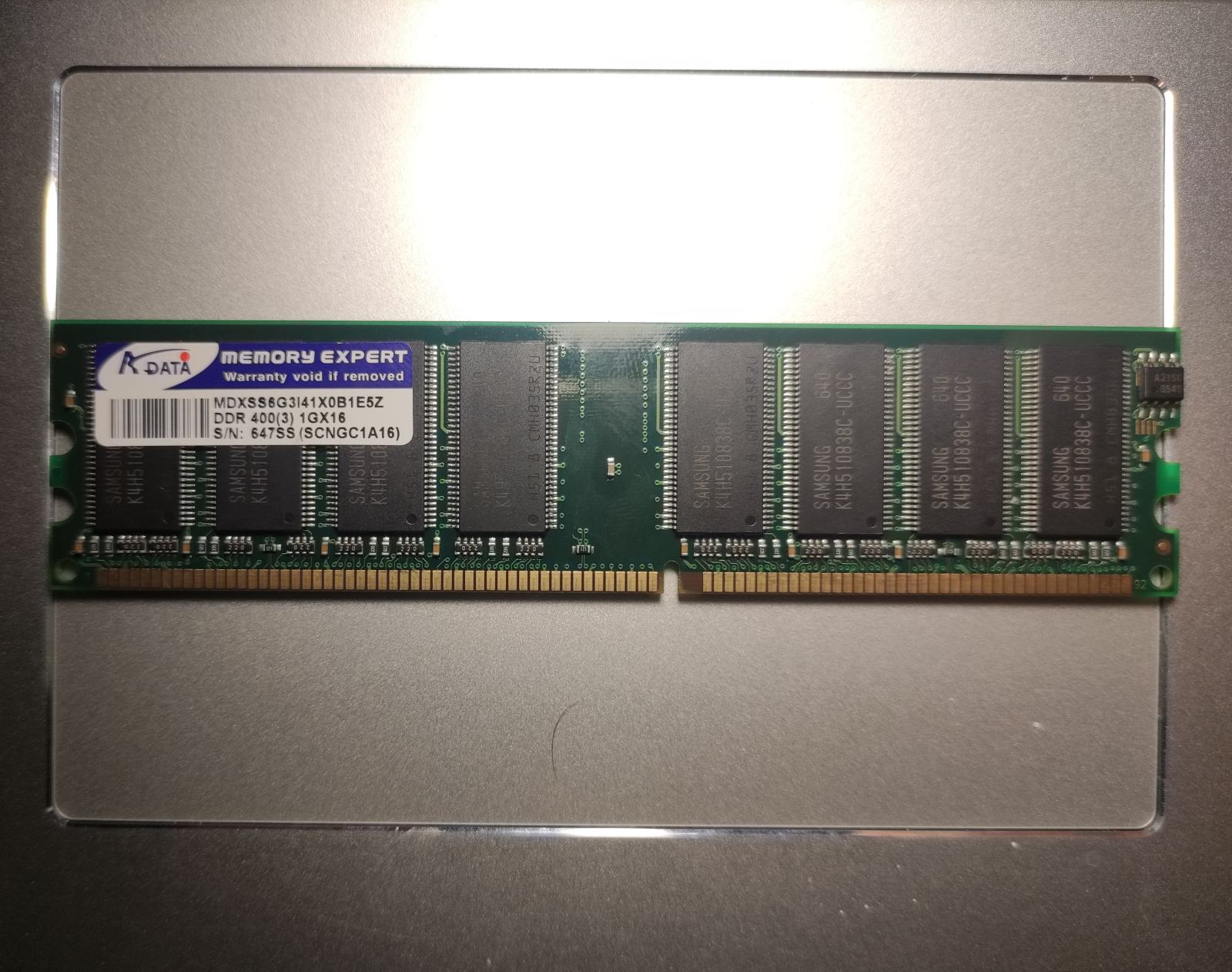 1GB DDR memorija RAM (SPLIT)