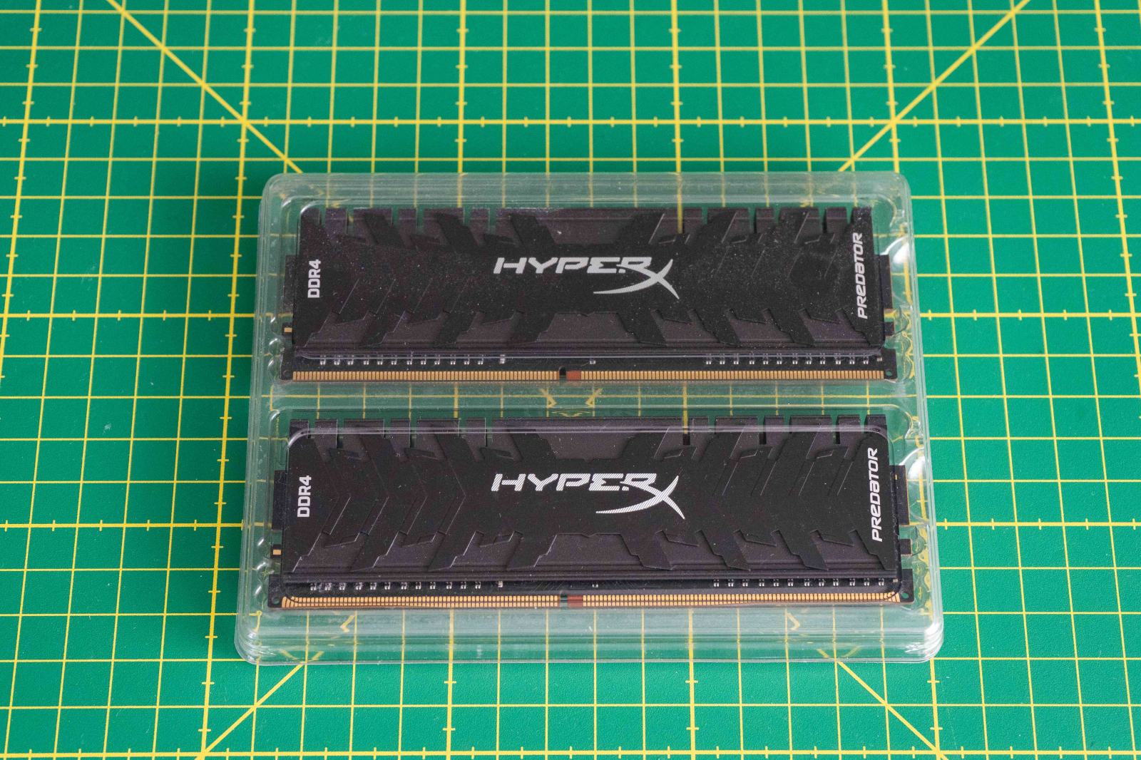2x4 Kingston HyperX Predator DDR4 3000MHz RAM
