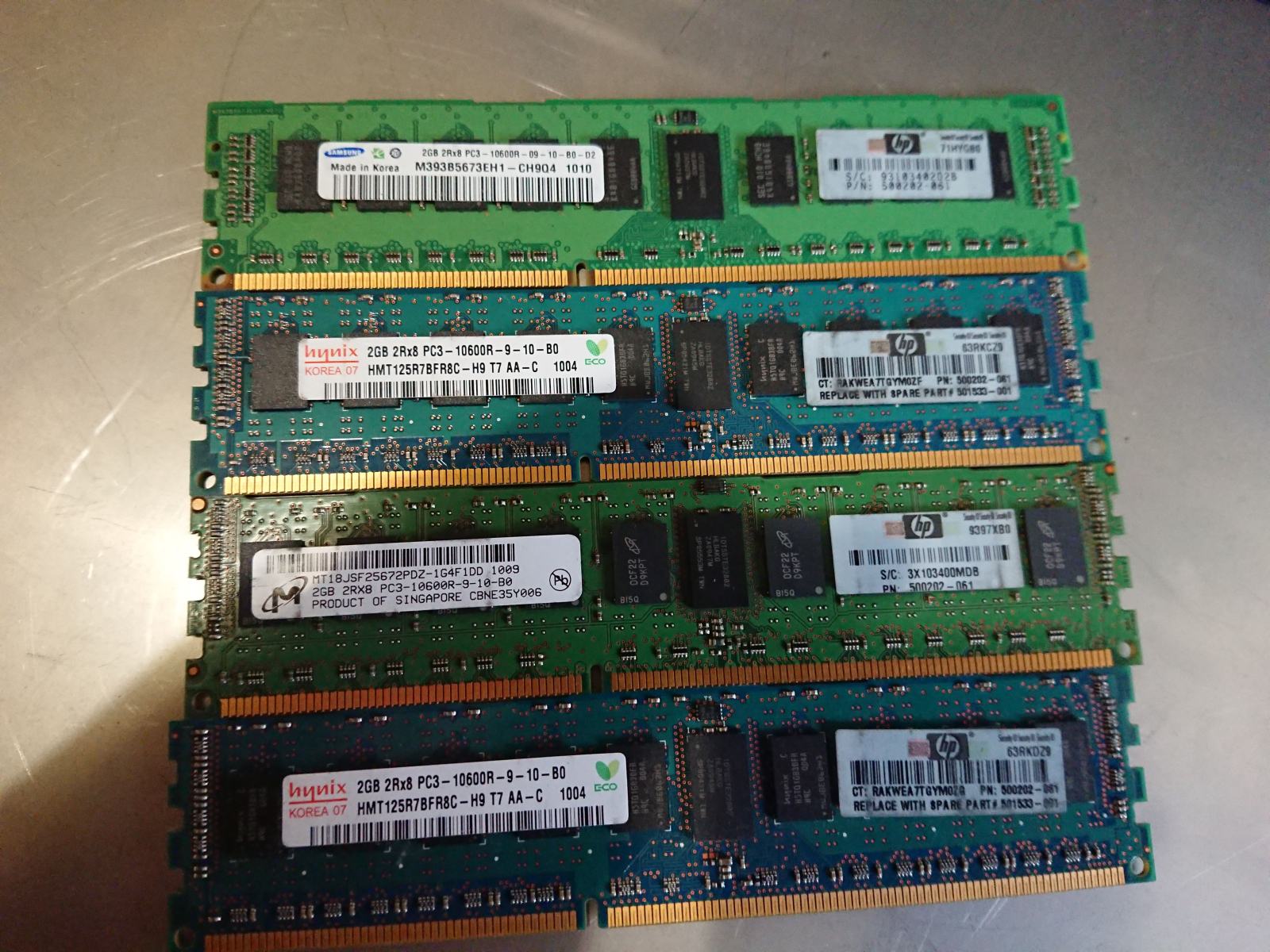 8GB DDR3 ECC RAM-a