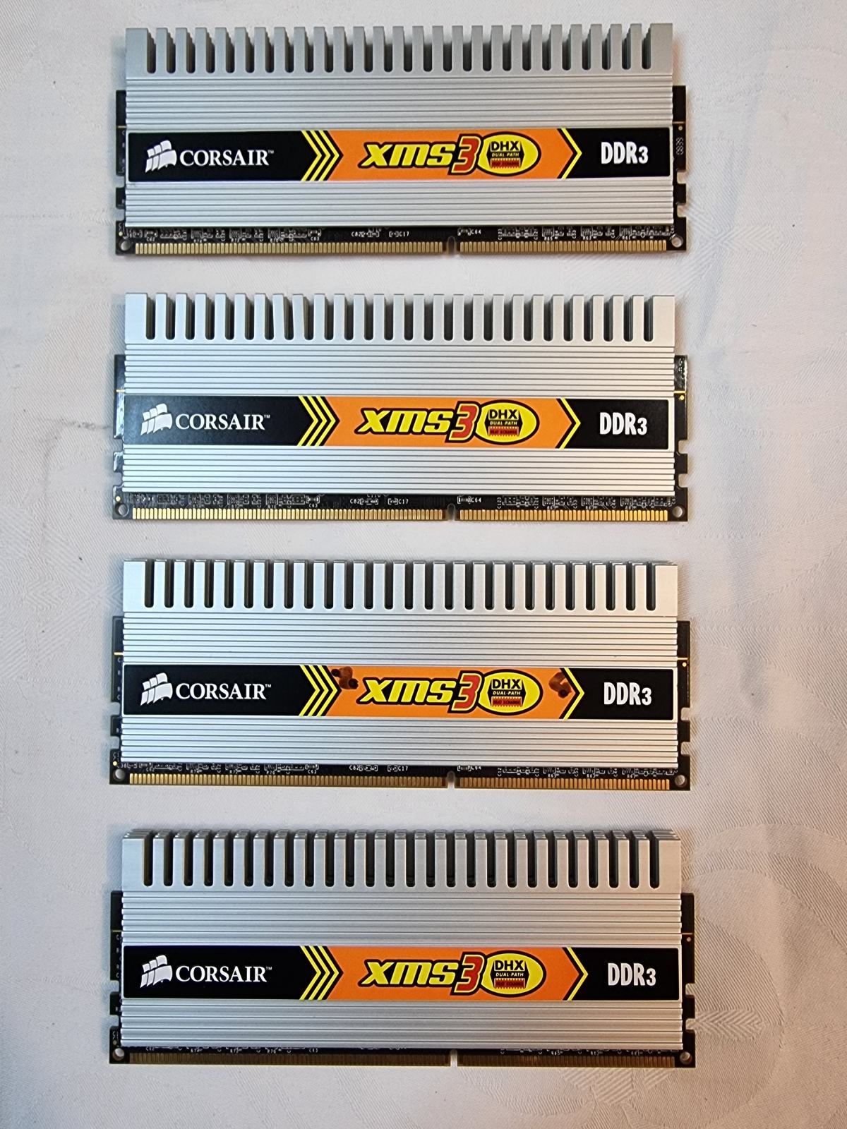 Corsair XMS3 DHX 2GB DDR3 1600MHz