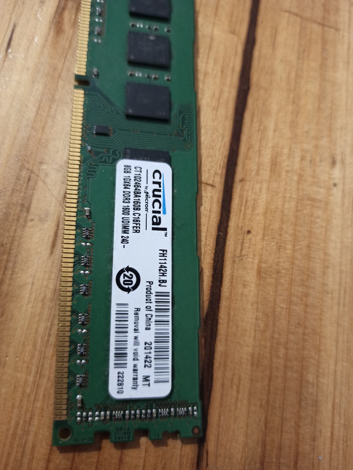 Crucial DDR3 8gb 1600 MHz