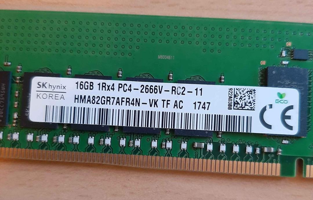 DDR4 RAM memorija 10x 16gb