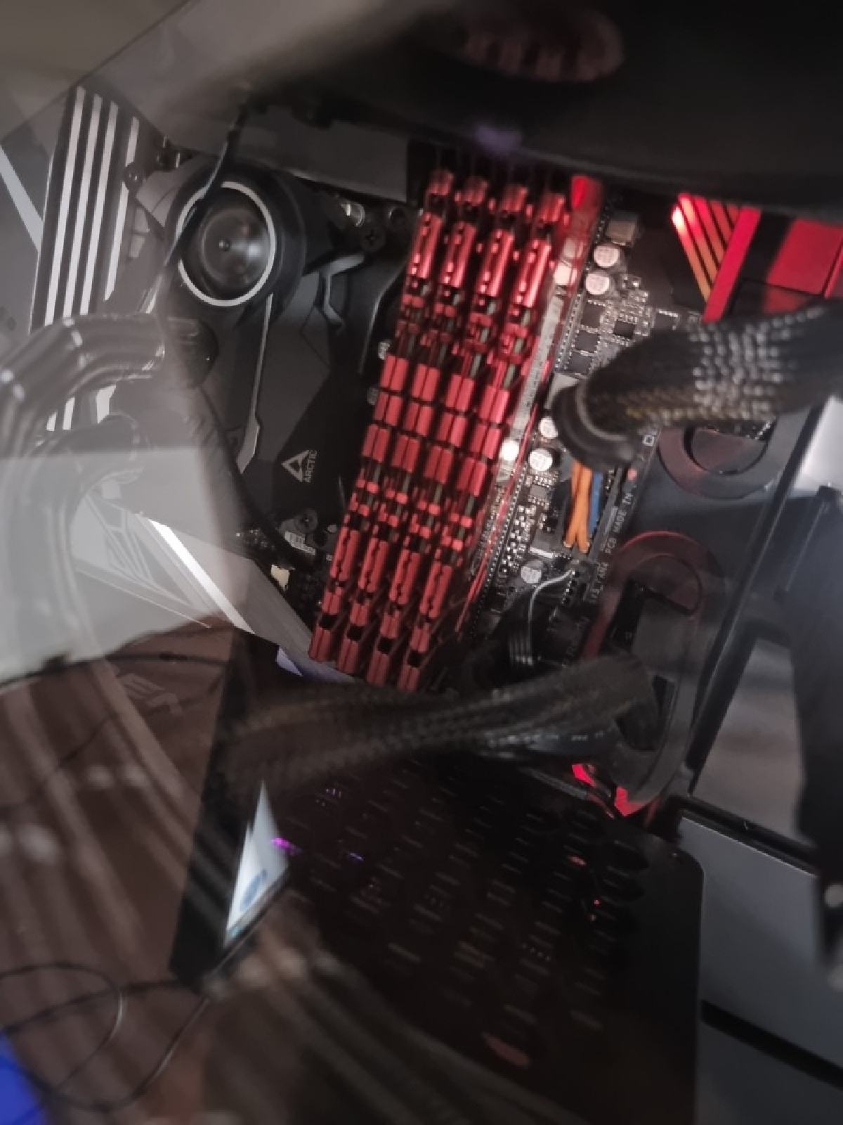 G Skill Ripjaws DDR 4 2400, 32gb