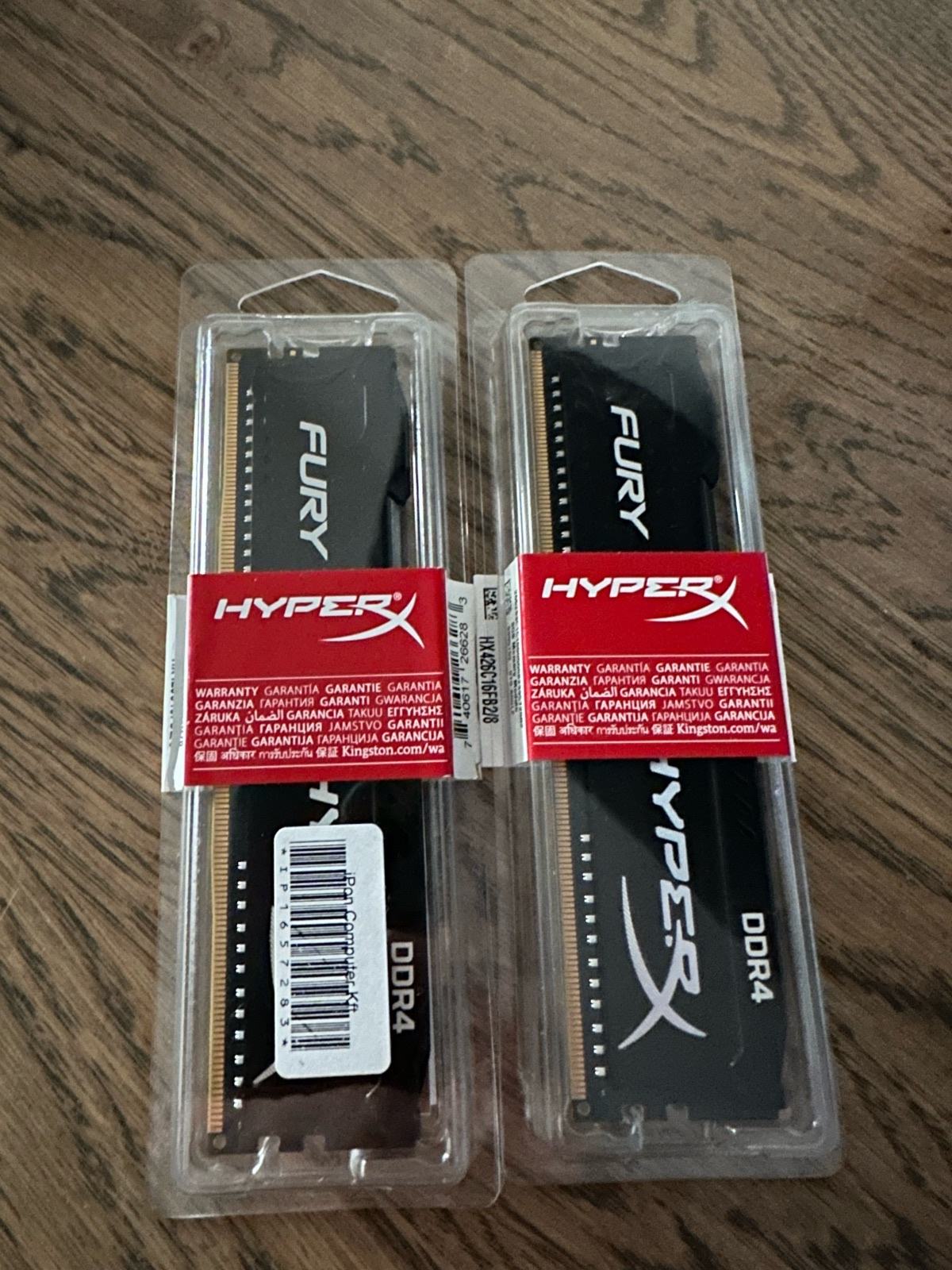 HYPER FURY DDR4 16gb(2x8)